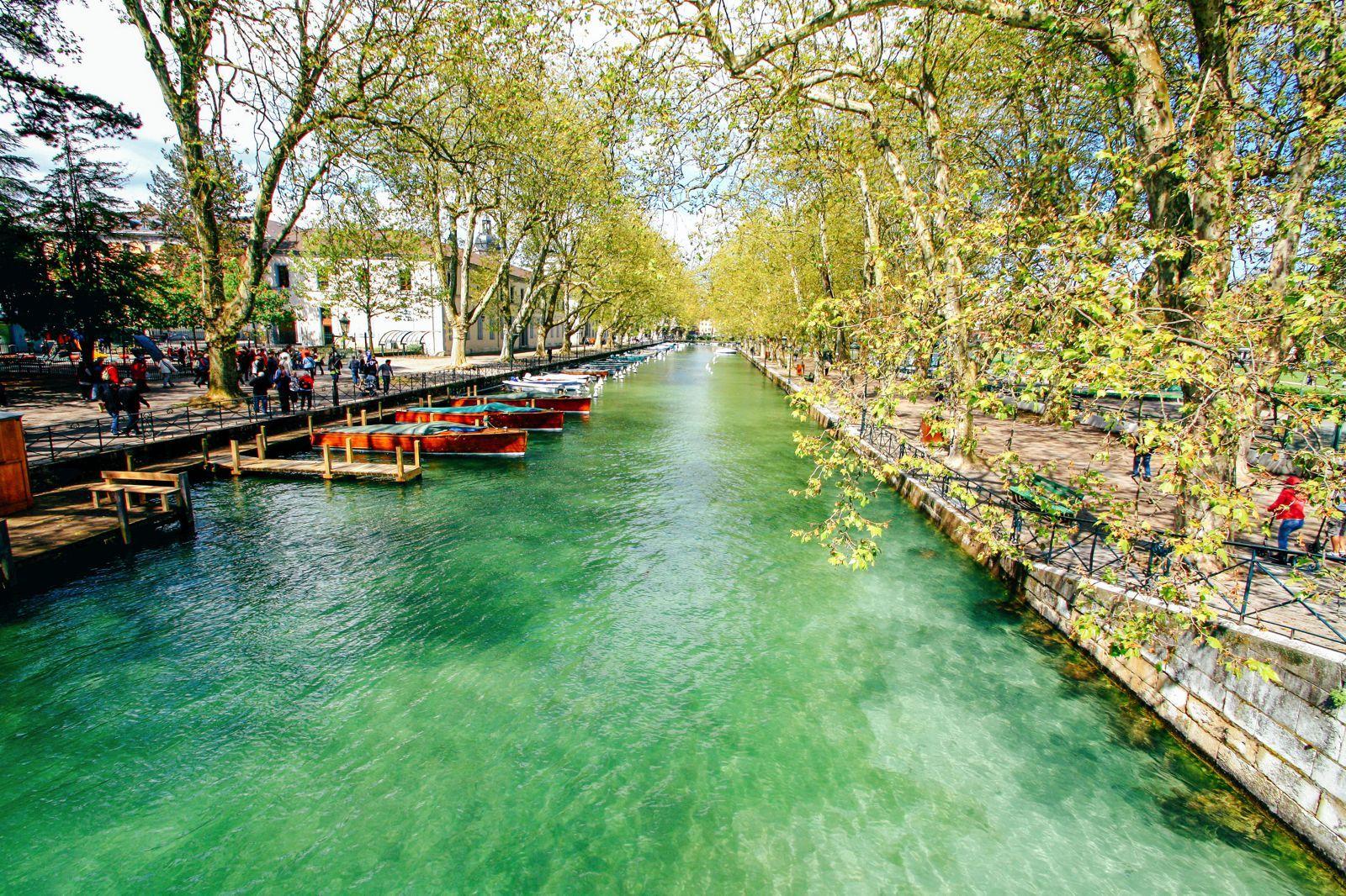 Annecy Wallpapers - Top Free Annecy Backgrounds - WallpaperAccess