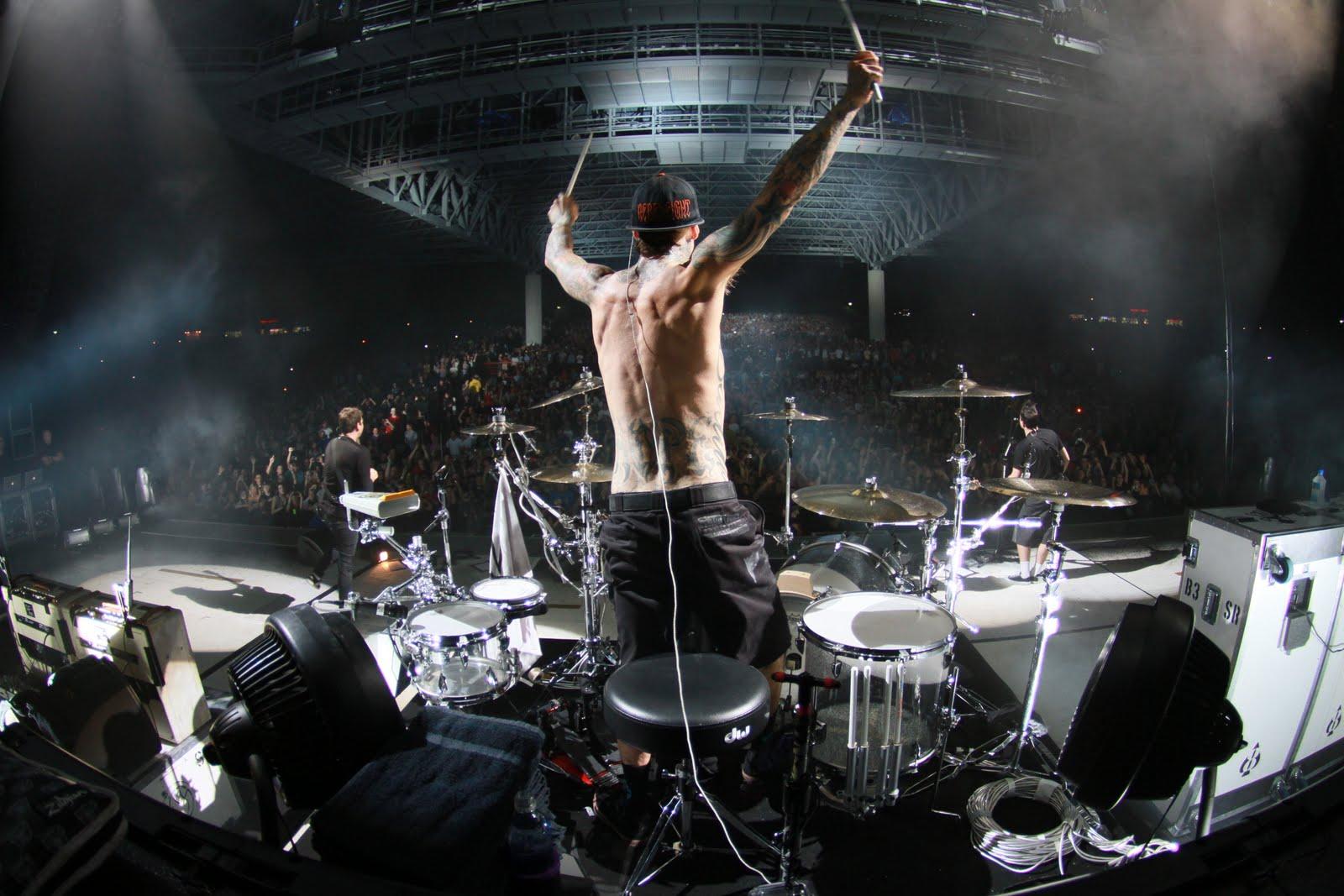 Travis Barker Wallpapers - Top Free Travis Barker Backgrounds ...