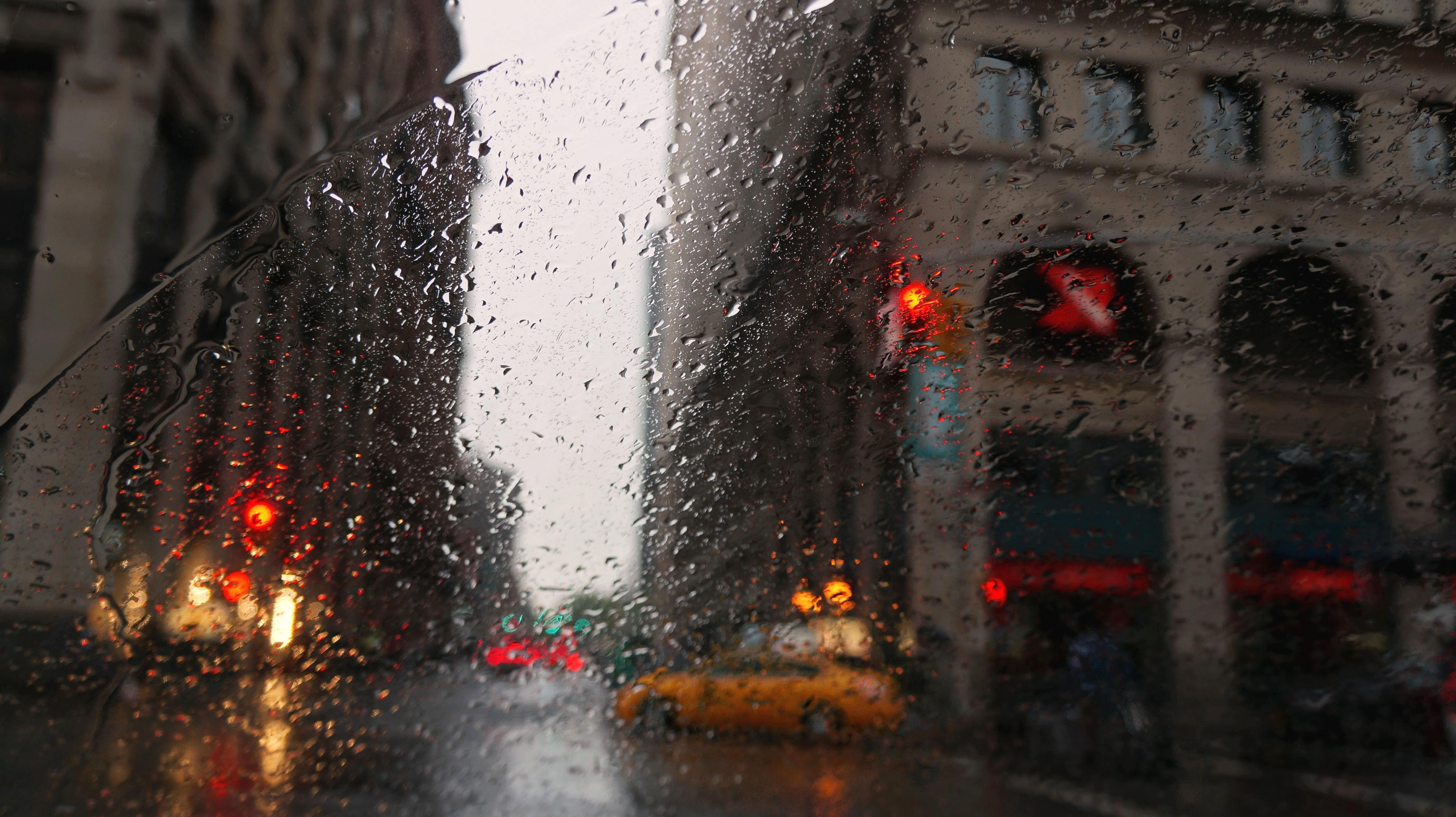 NYC Rain Wallpapers - Top Free NYC Rain Backgrounds - WallpaperAccess
