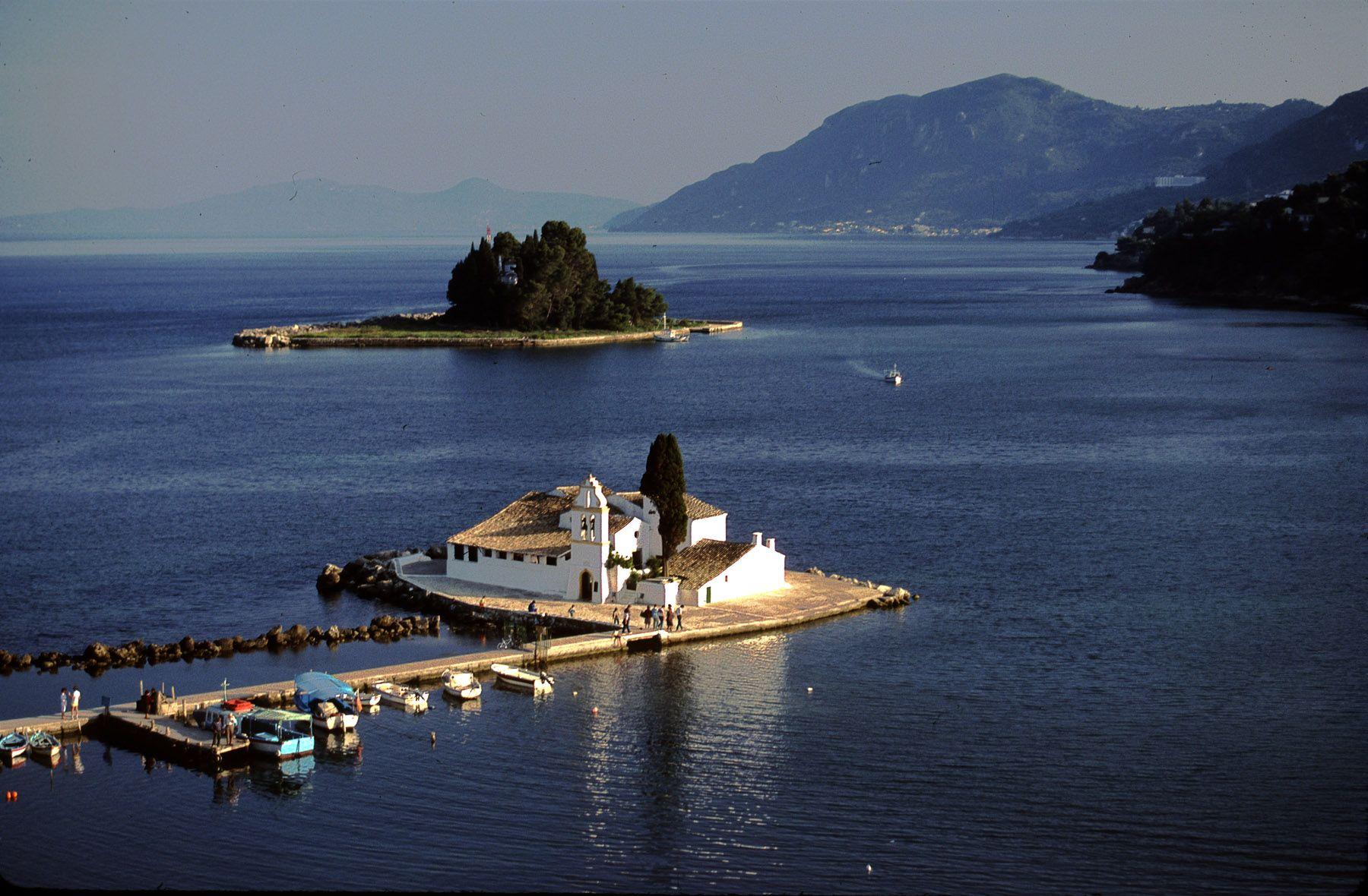 Corfu Wallpapers - Top Free Corfu Backgrounds - WallpaperAccess