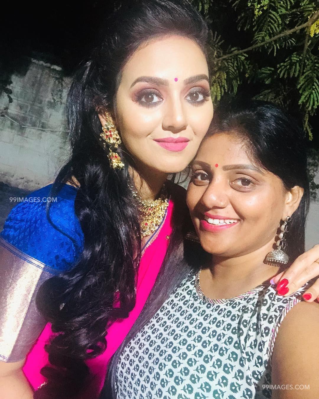 Vidhya Wallpapers - Top Free Vidhya Backgrounds - WallpaperAccess