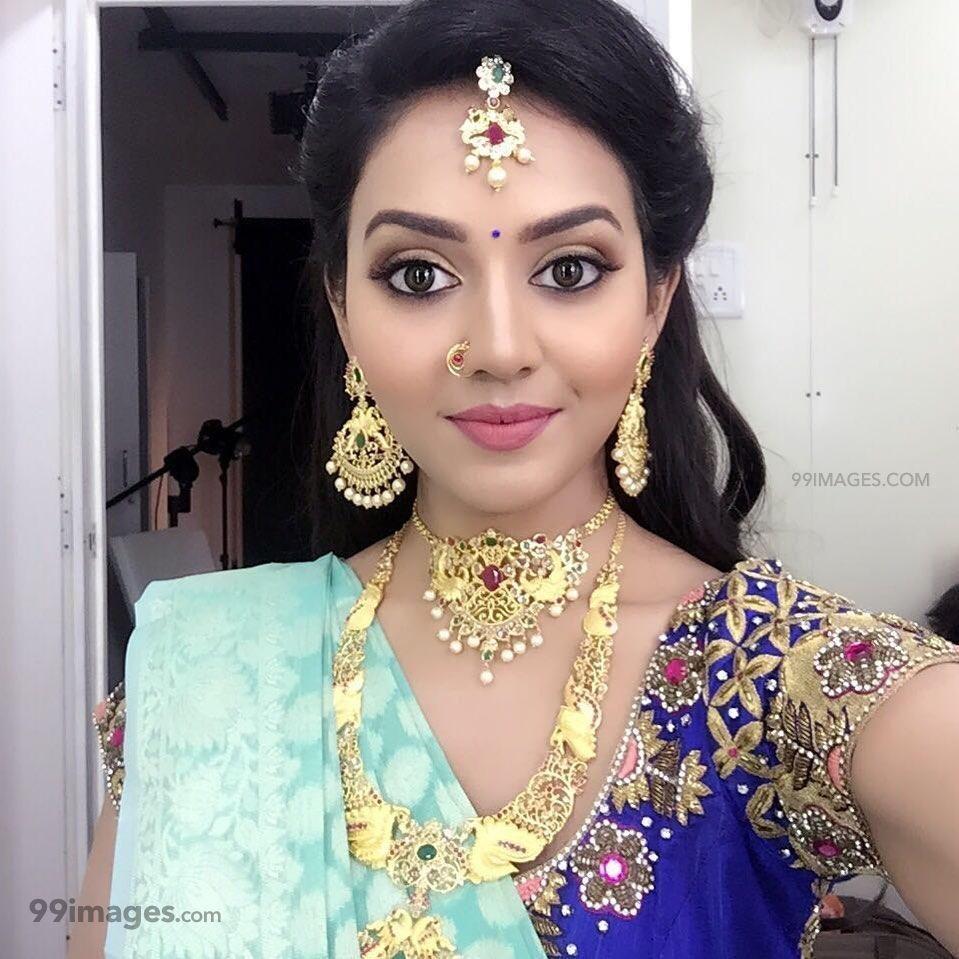 Vidhya Wallpapers - Top Free Vidhya Backgrounds - WallpaperAccess