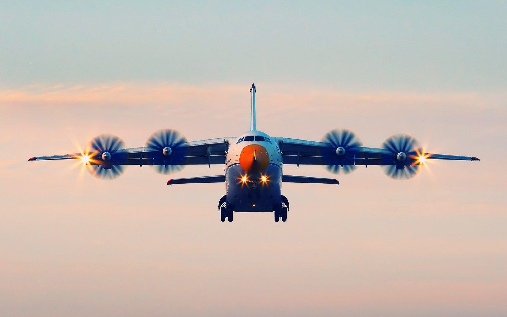 Antonov Wallpapers - Top Free Antonov Backgrounds - WallpaperAccess