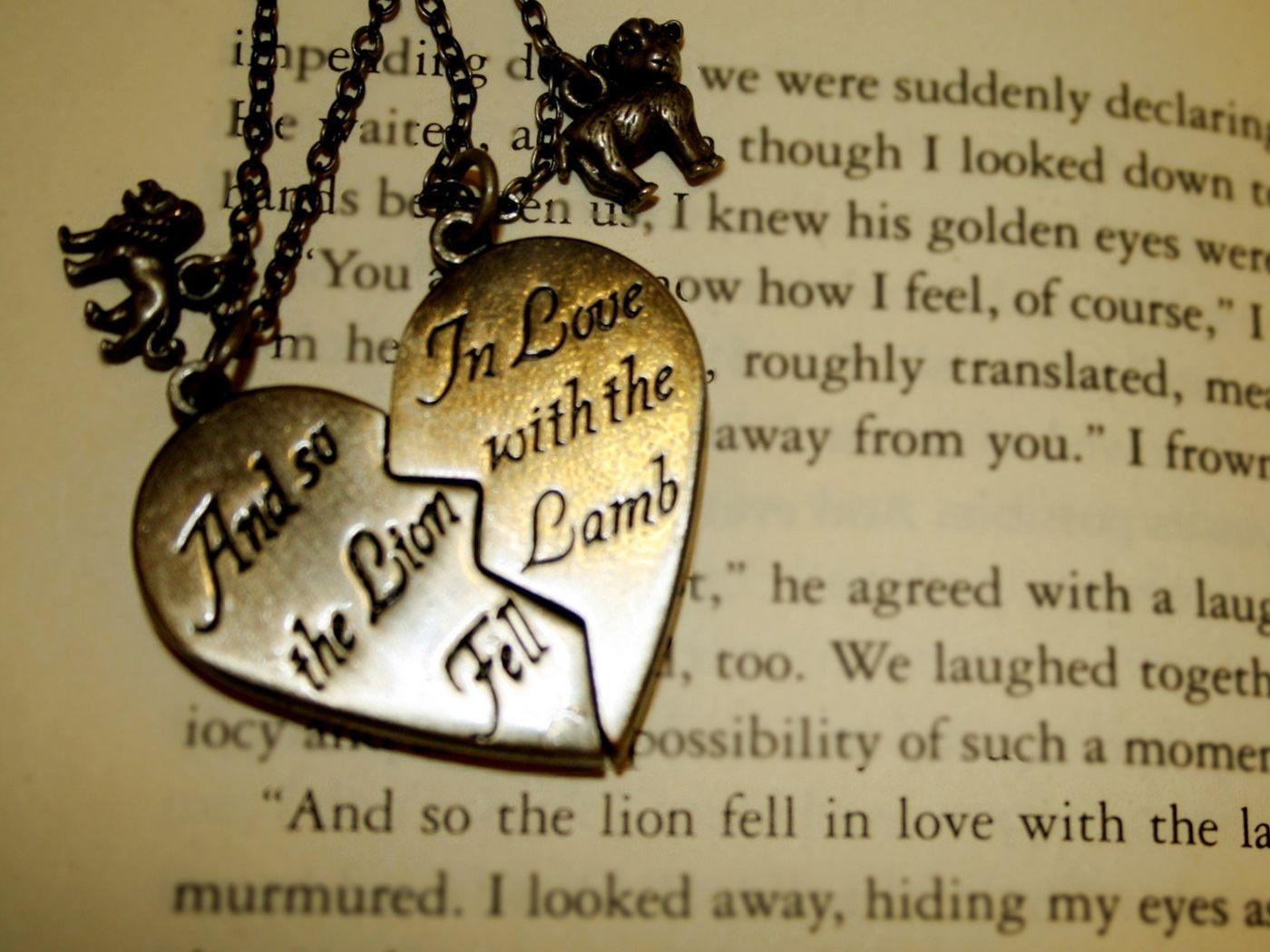 Locket Wallpapers - Top Free Locket Backgrounds - WallpaperAccess