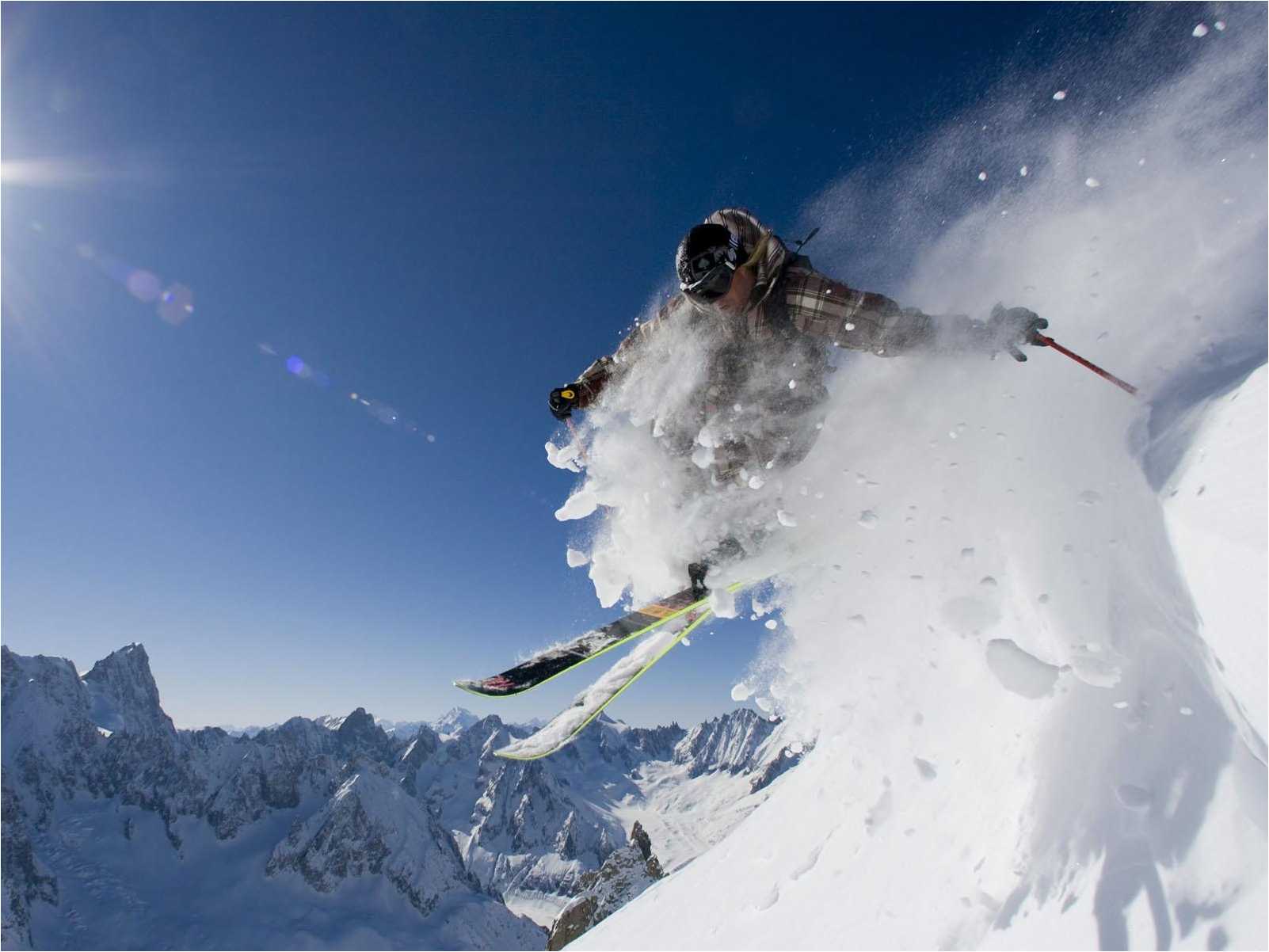 Skiing Wallpapers - Top Free Skiing Backgrounds - WallpaperAccess
