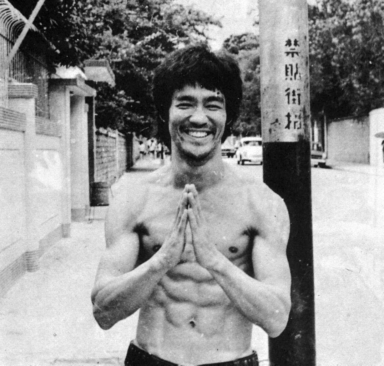 Bruce Lee Full HD Wallpapers - Top Free Bruce Lee Full HD Backgrounds ...
