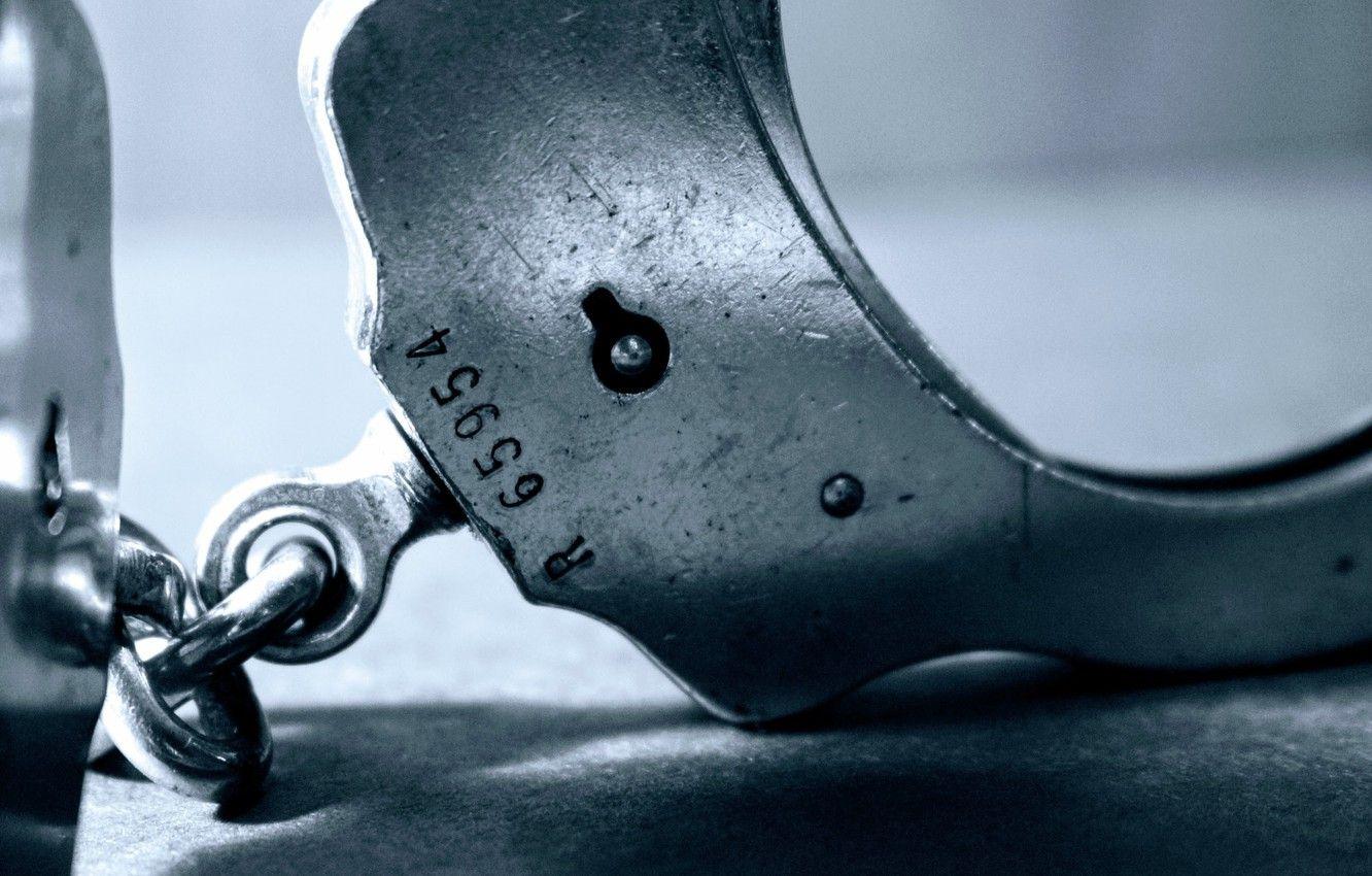 Handcuffs Wallpapers - Top Free Handcuffs Backgrounds - WallpaperAccess