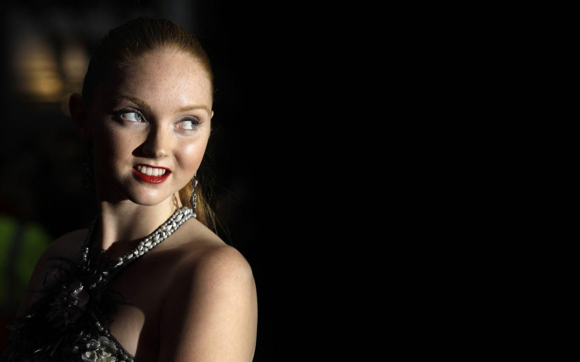 Lily Cole Wallpapers - Top Free Lily Cole Backgrounds - WallpaperAccess