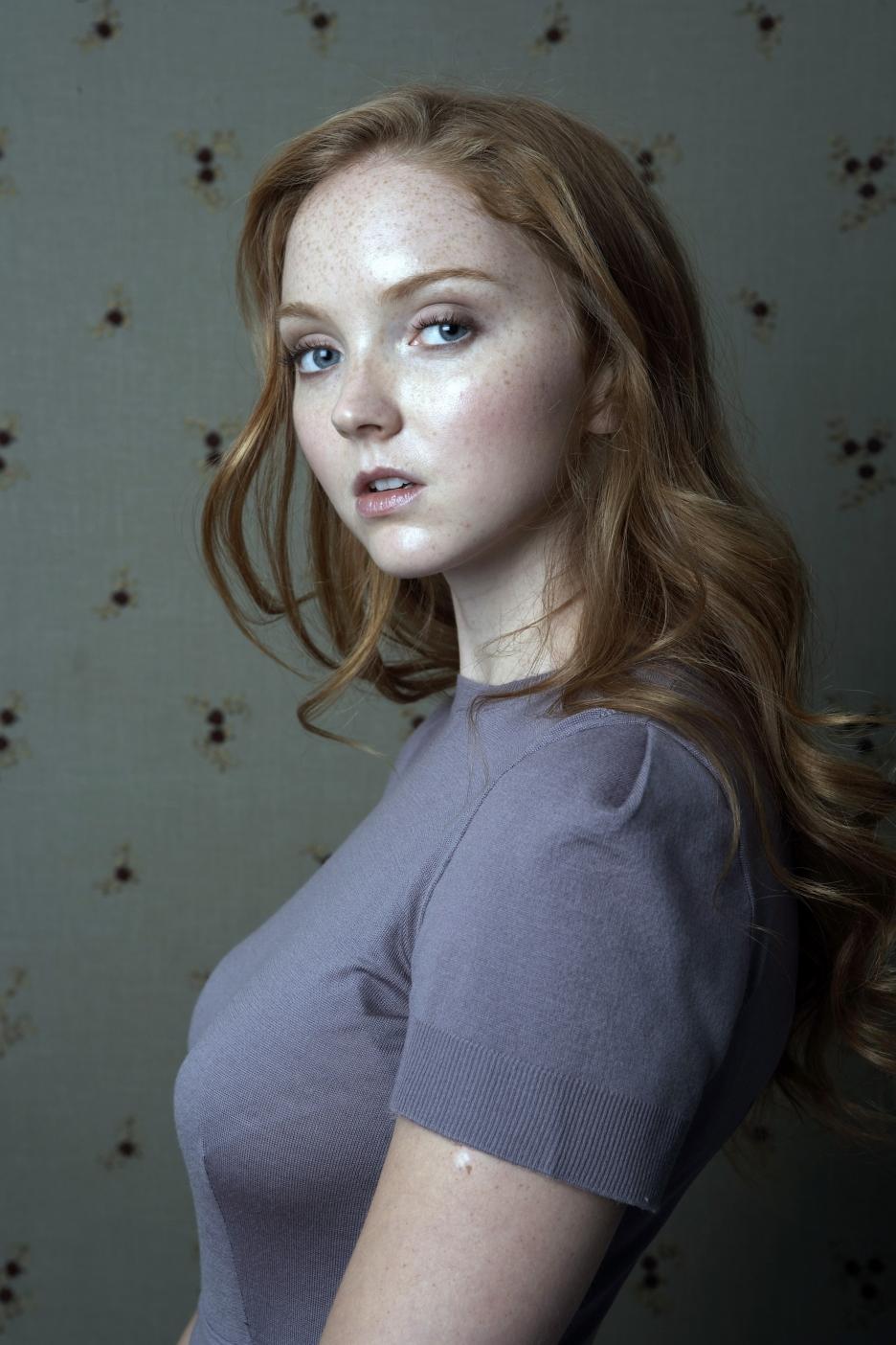 Lily Cole Wallpapers - Top Free Lily Cole Backgrounds - WallpaperAccess