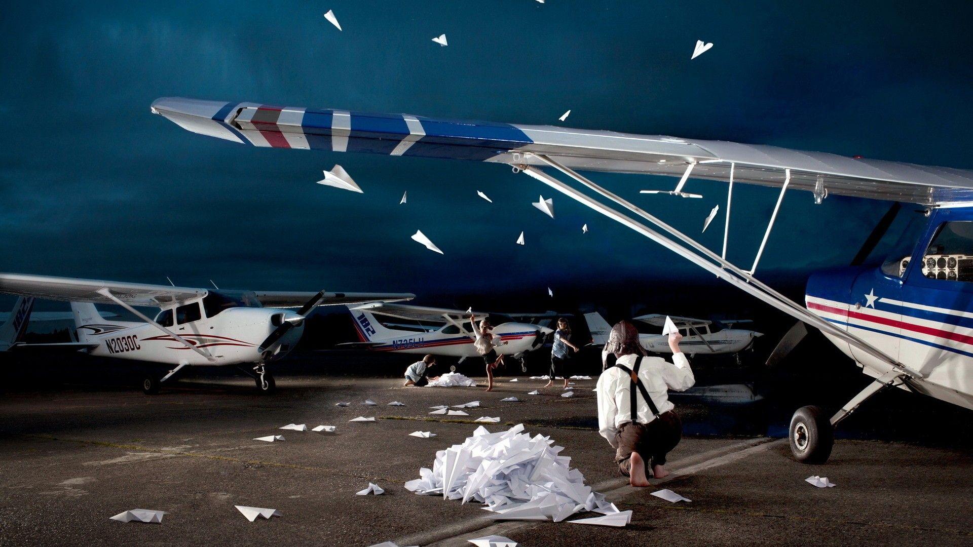 Paper Airplane Desktop Wallpapers - Top Free Paper Airplane Desktop ...