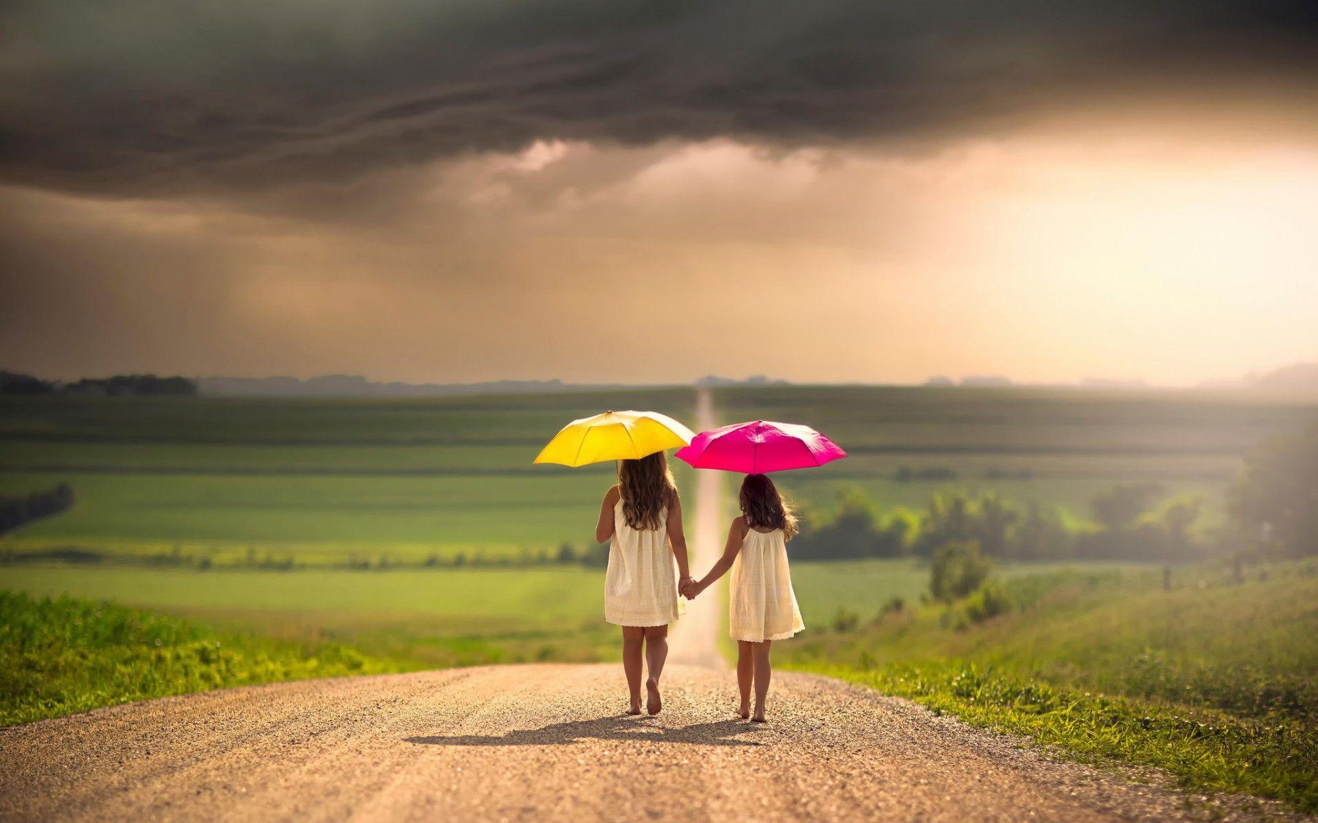 Two Girls Wallpapers - Top Free Two Girls Backgrounds - WallpaperAccess
