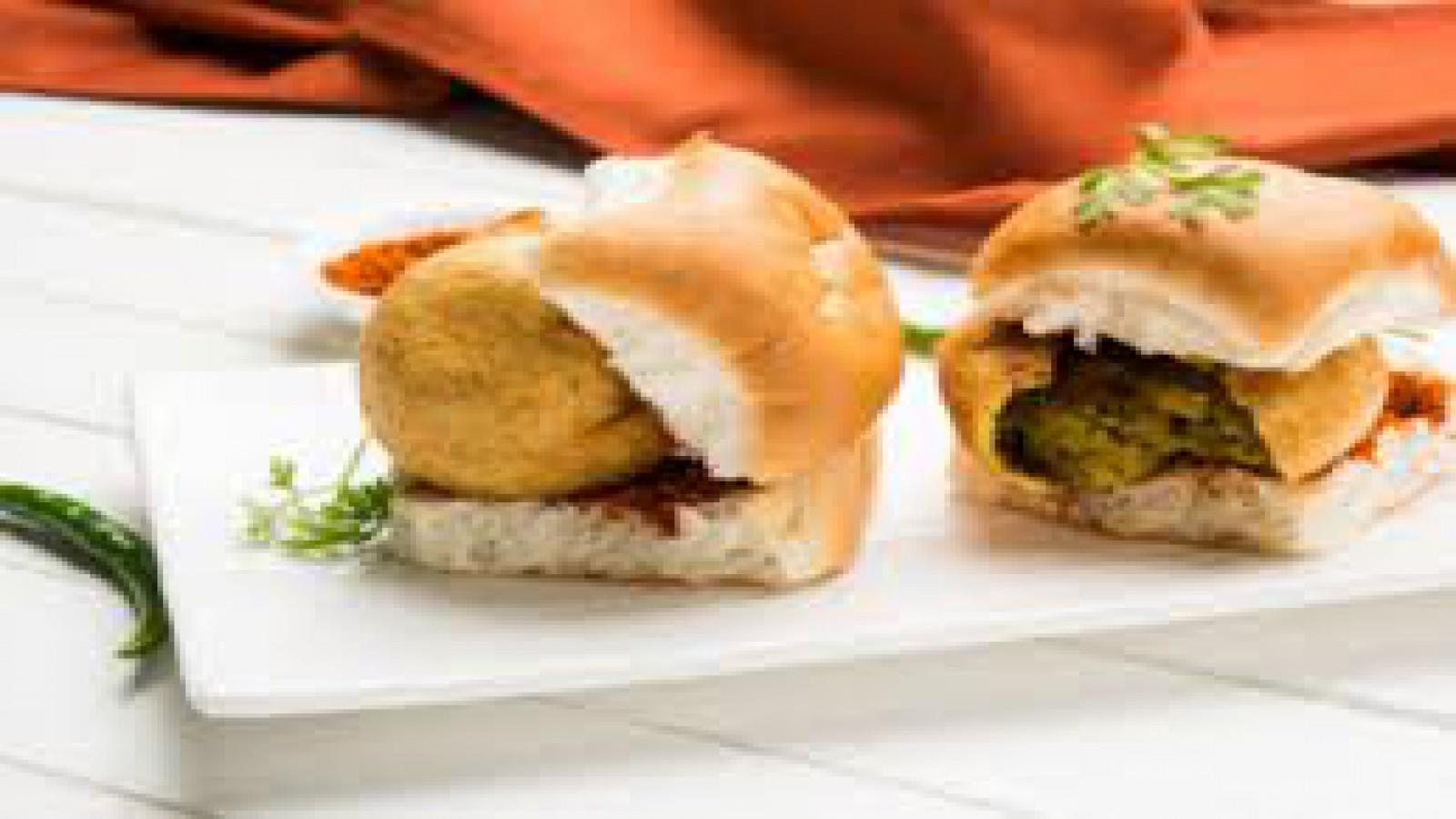 Vada Pav Wallpapers - Top Free Vada Pav Backgrounds - WallpaperAccess