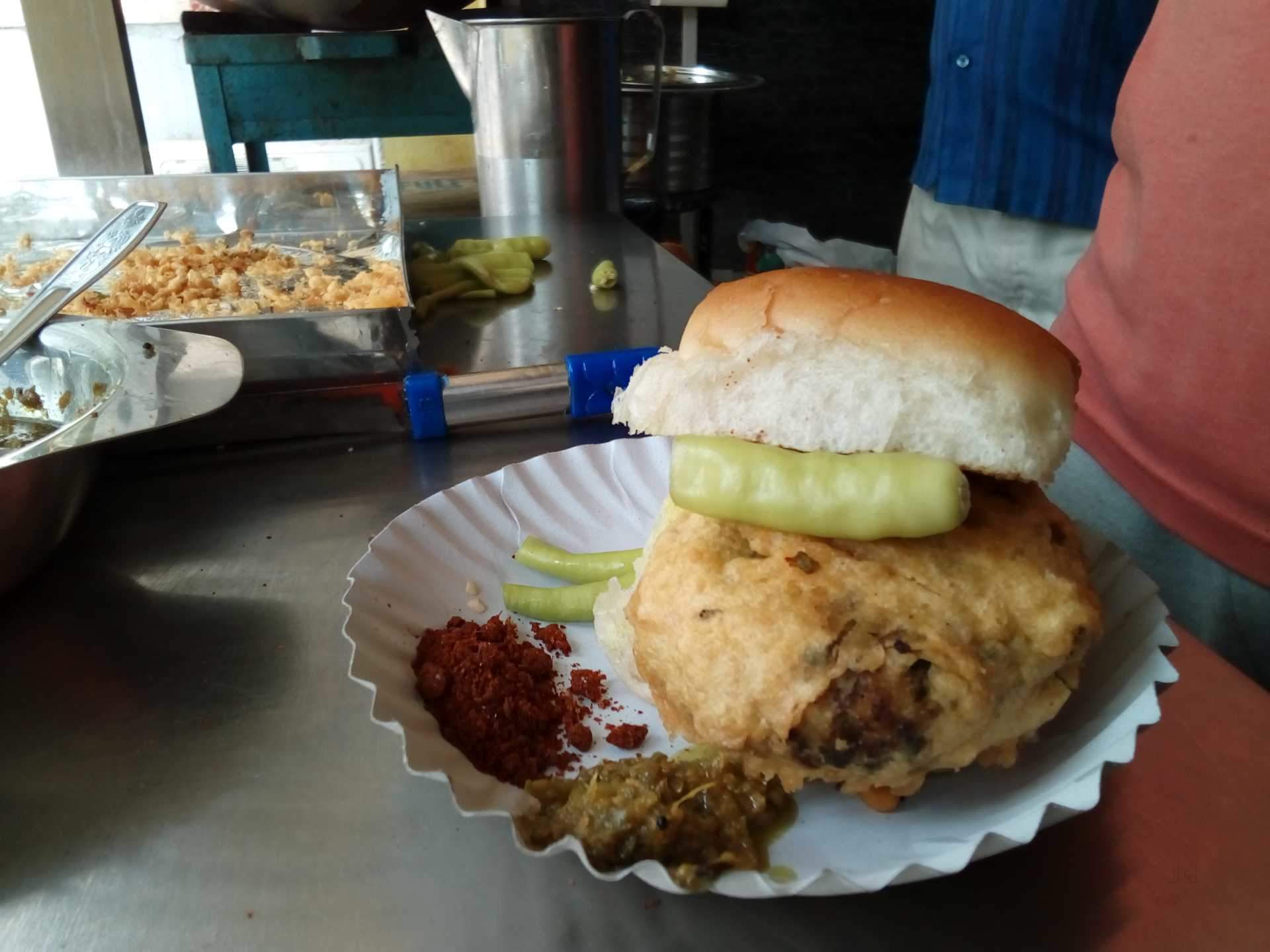 Vada Pav Wallpapers - Top Free Vada Pav Backgrounds - WallpaperAccess