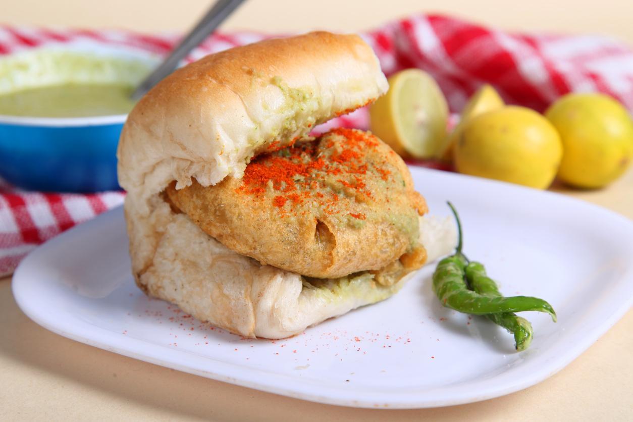 Vada Pav Wallpapers - Top Free Vada Pav Backgrounds - WallpaperAccess