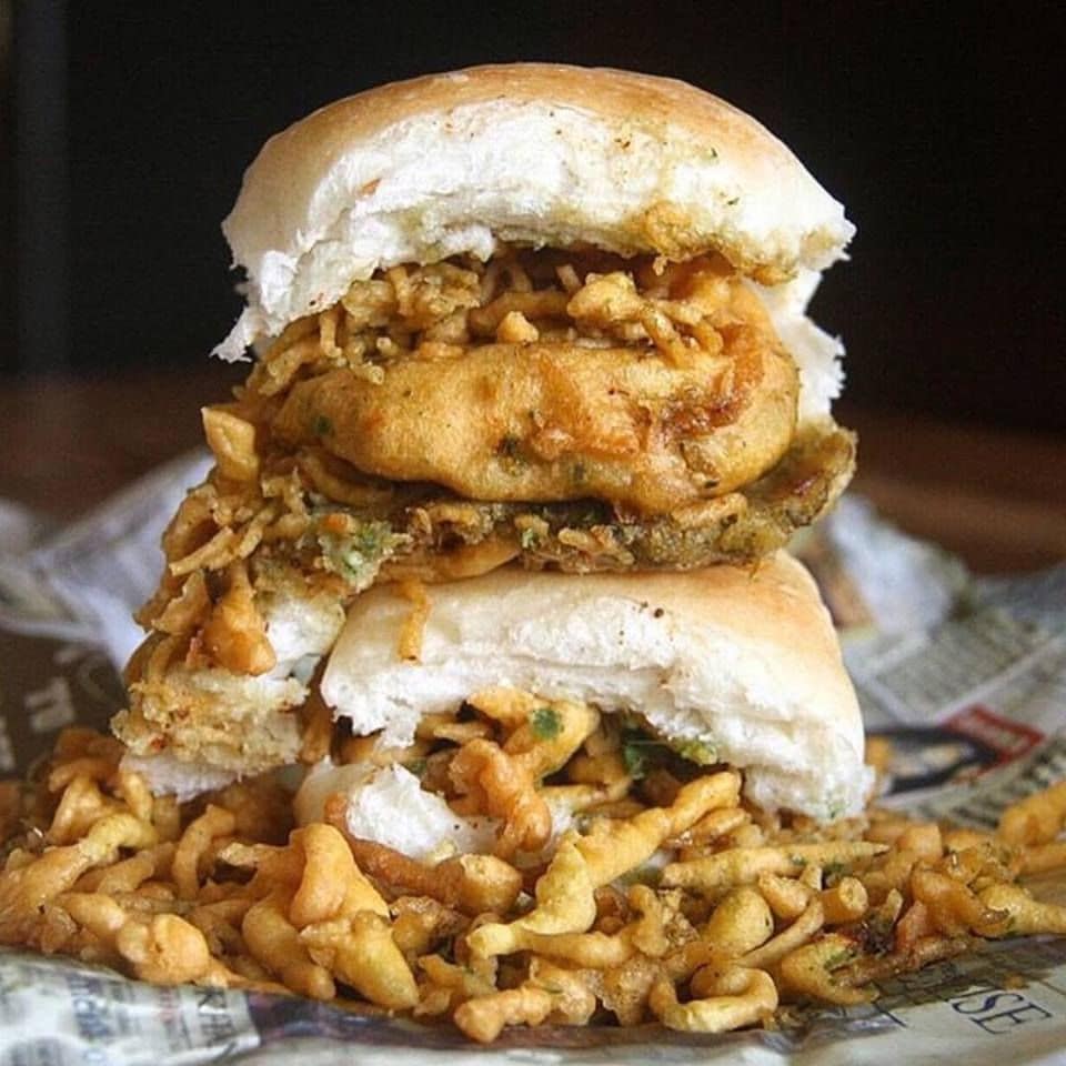 Vada Pav Wallpapers - Top Free Vada Pav Backgrounds - WallpaperAccess