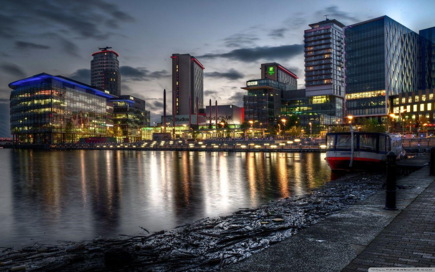 UK Desktop Wallpapers - Top Free UK Desktop Backgrounds - WallpaperAccess