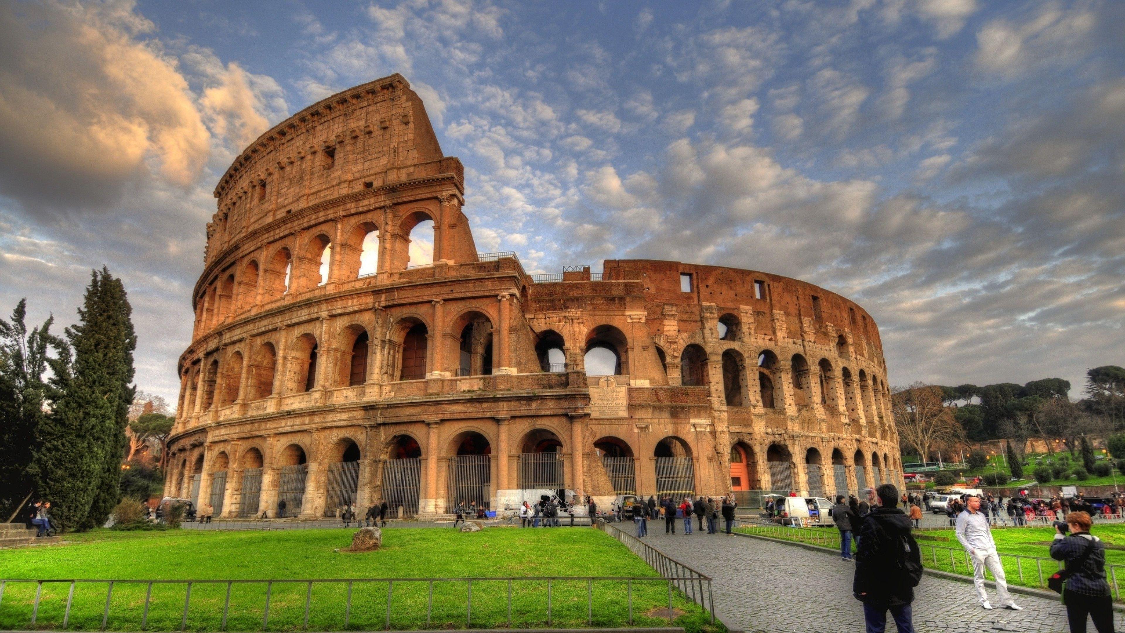 Roman Colosseum Wallpapers - Top Free Roman Colosseum Backgrounds ...