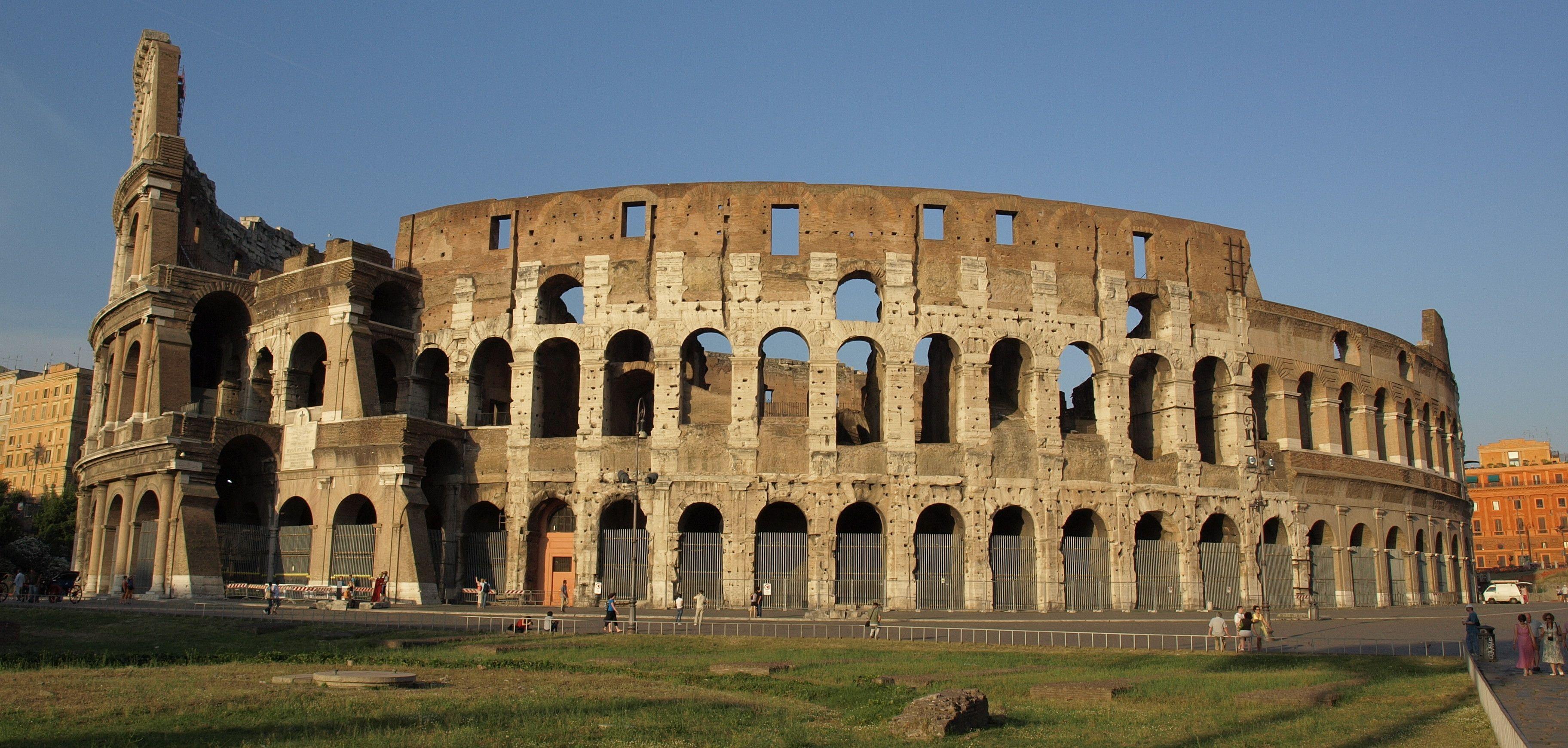 Roman Colosseum Wallpapers - Top Free Roman Colosseum Backgrounds ...