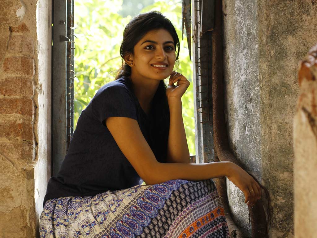 Kayal Anandhi Wallpapers - Top Free Kayal Anandhi Backgrounds ...