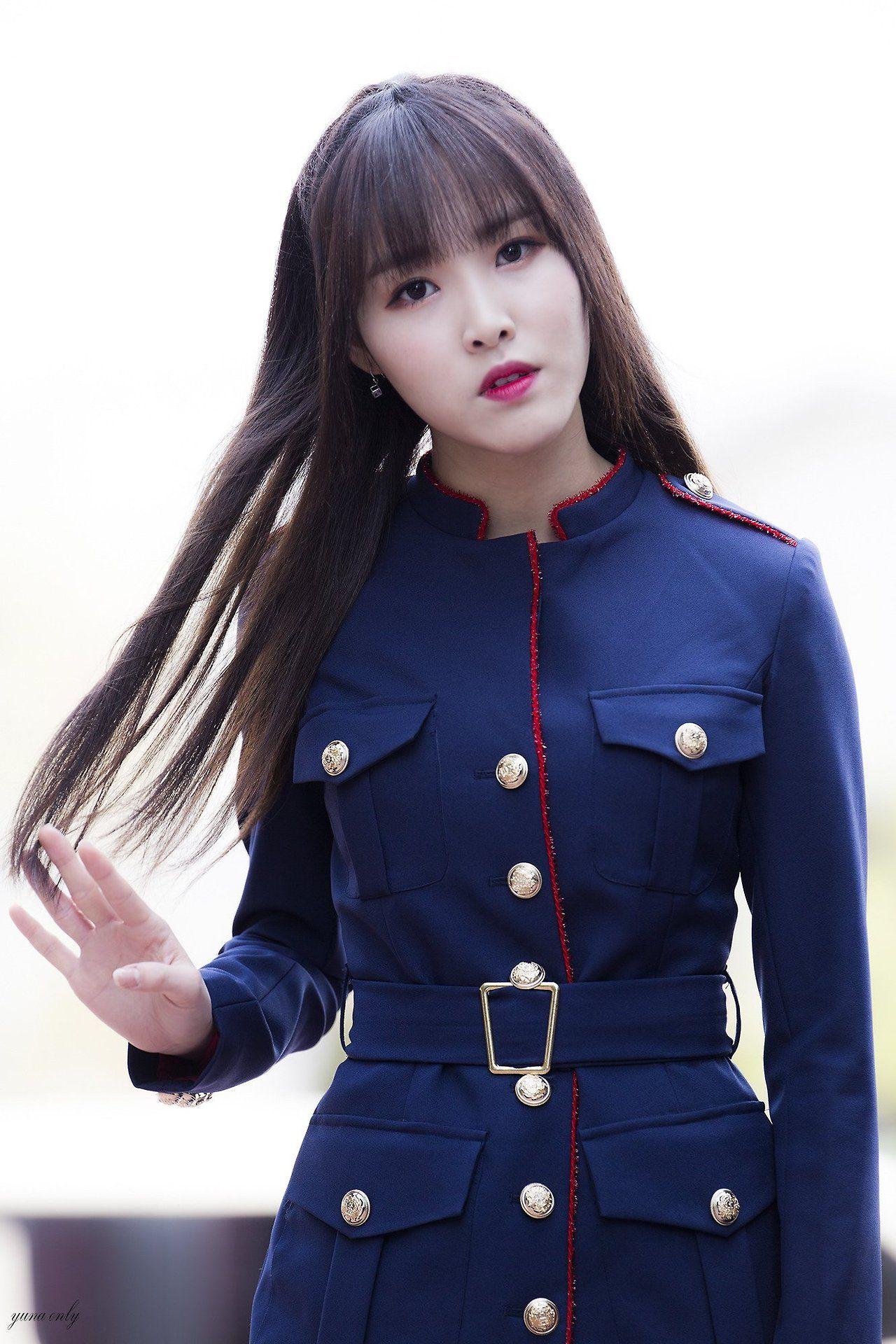 Yuju Wallpapers - Top Free Yuju Backgrounds - WallpaperAccess