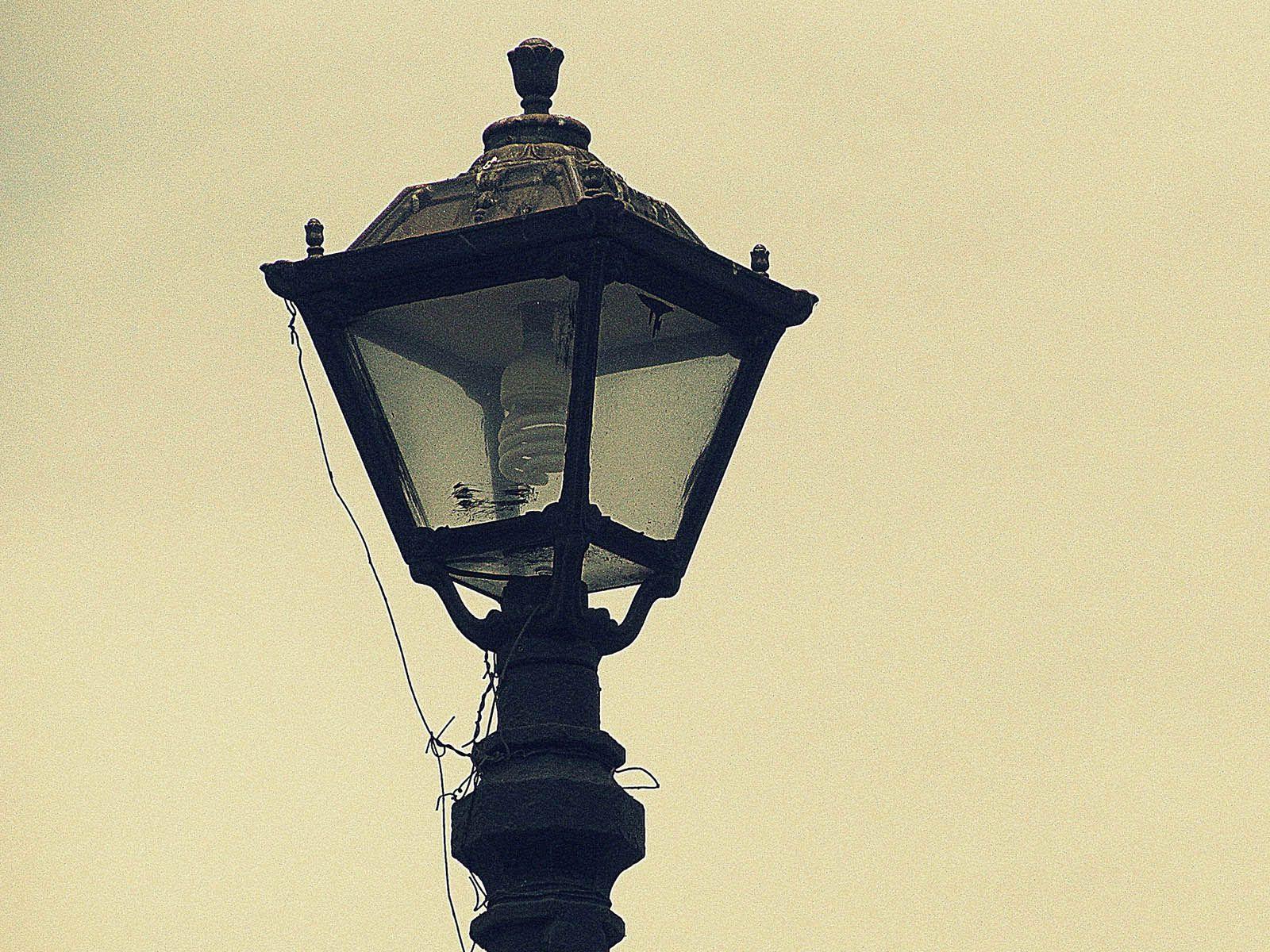 Street Lamp Wallpapers - Top Free Street Lamp Backgrounds - WallpaperAccess