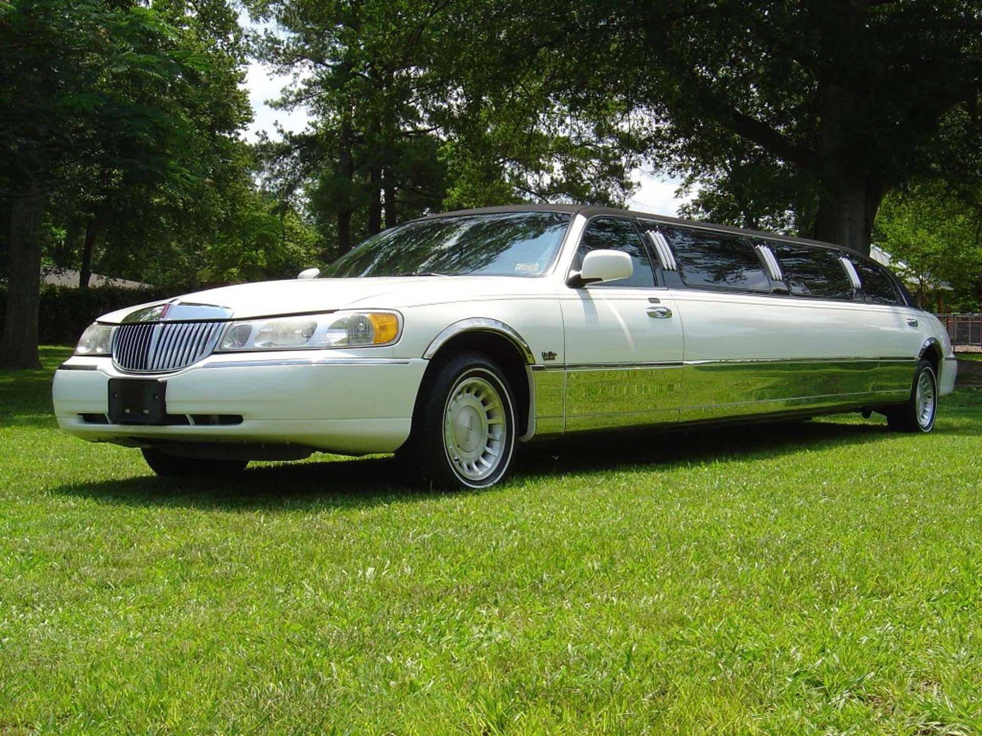 Limo Wallpapers - Top Free Limo Backgrounds - WallpaperAccess