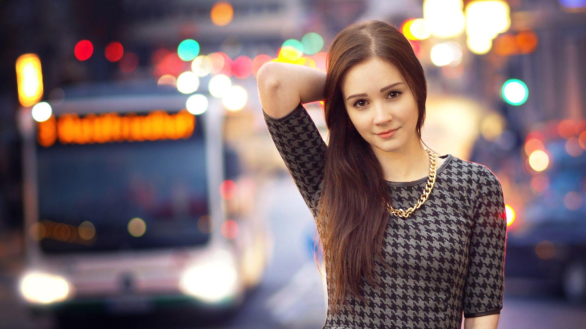 Beautiful Girls Full HD Wallpapers - Top Free Beautiful Girls Full HD ...