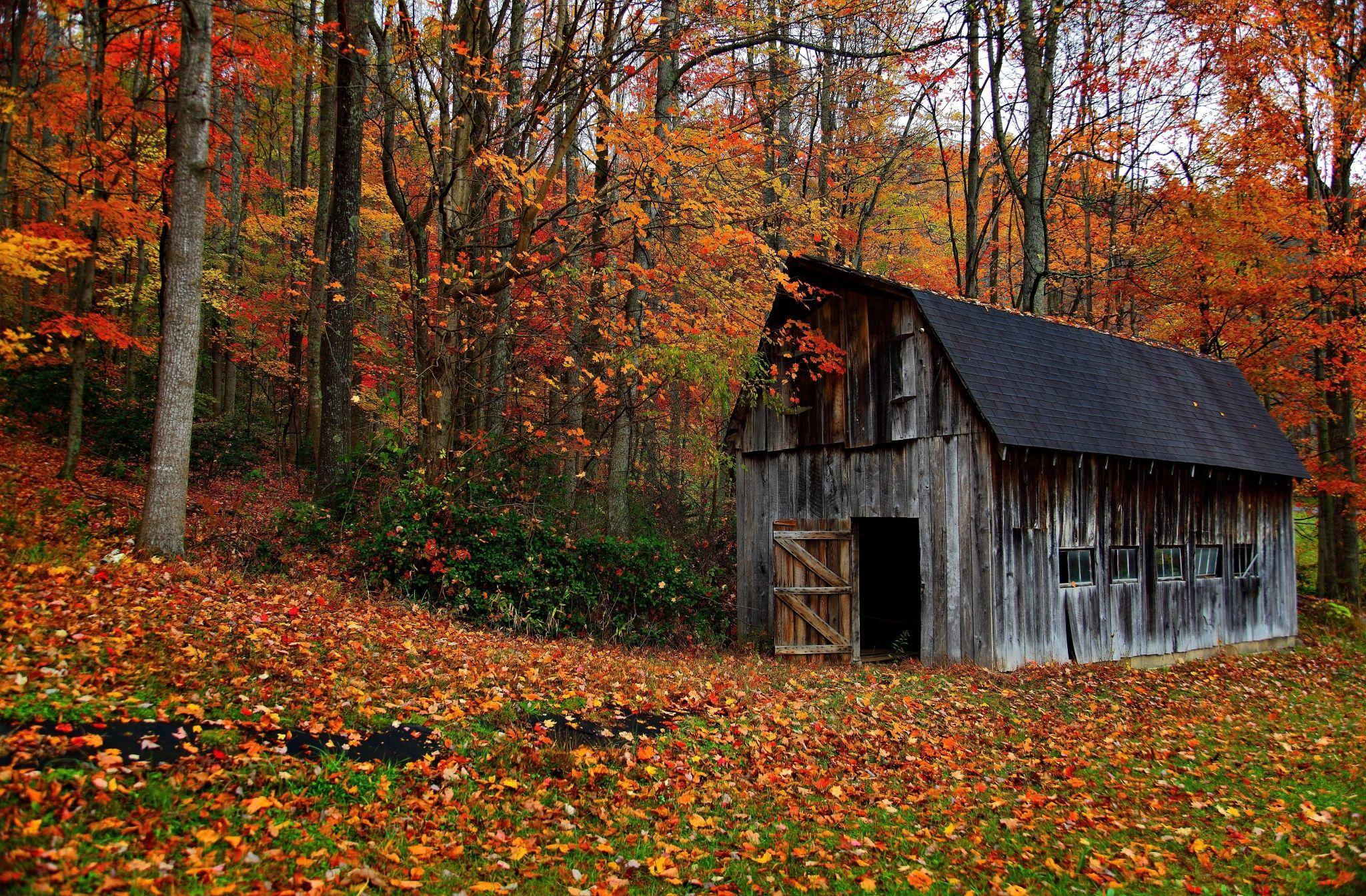 Autumn Red Barn Wallpapers - Top Free Autumn Red Barn Backgrounds ...