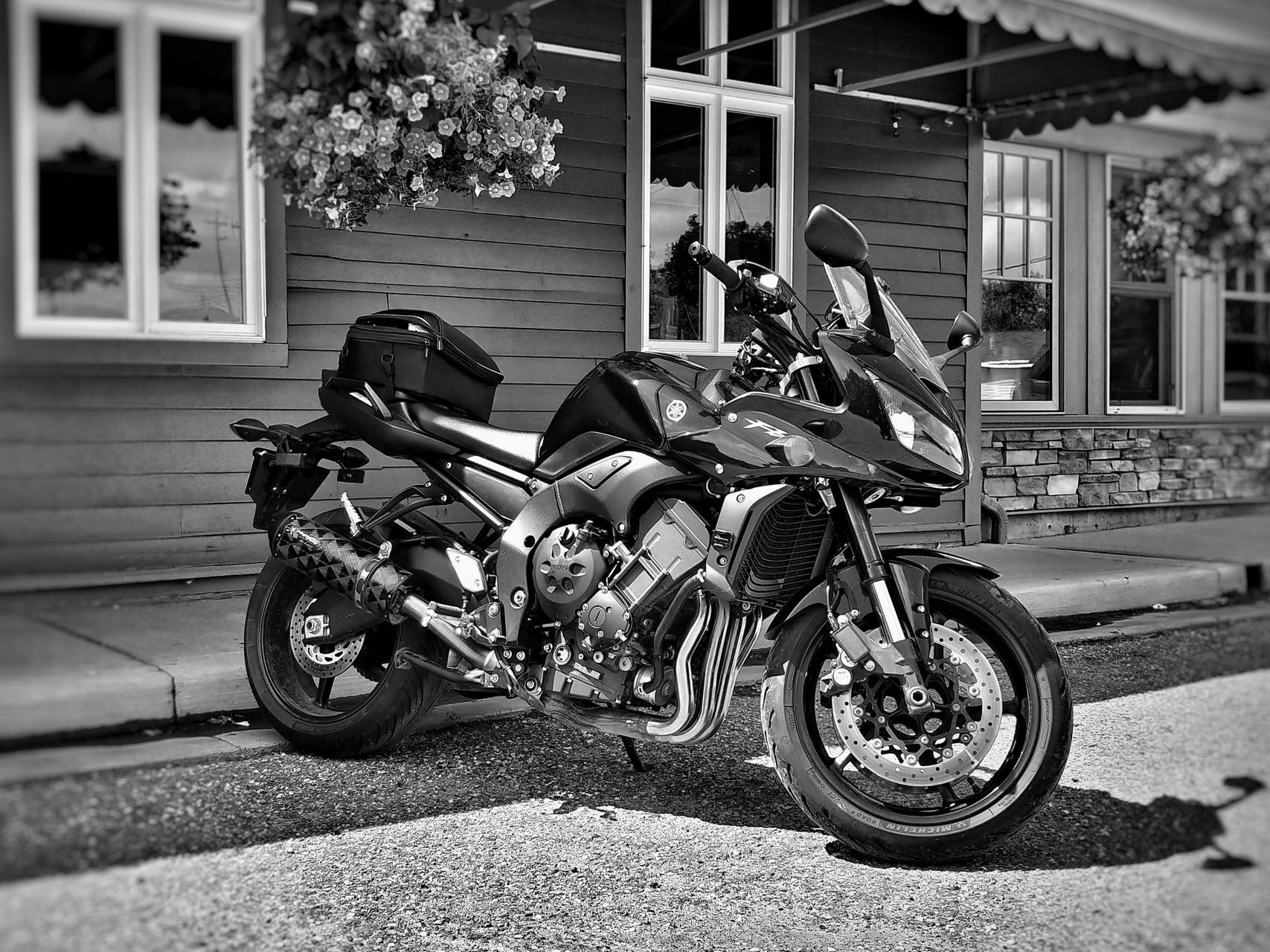 Yamaha FZ1 Wallpapers - Top Free Yamaha FZ1 Backgrounds - WallpaperAccess