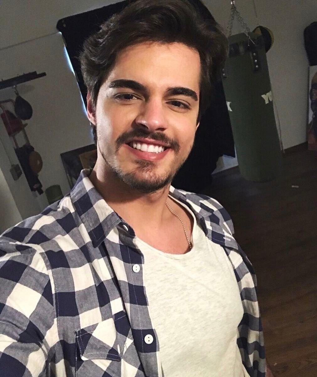 Berk Atan Wallpapers - Top Free Berk Atan Backgrounds - WallpaperAccess