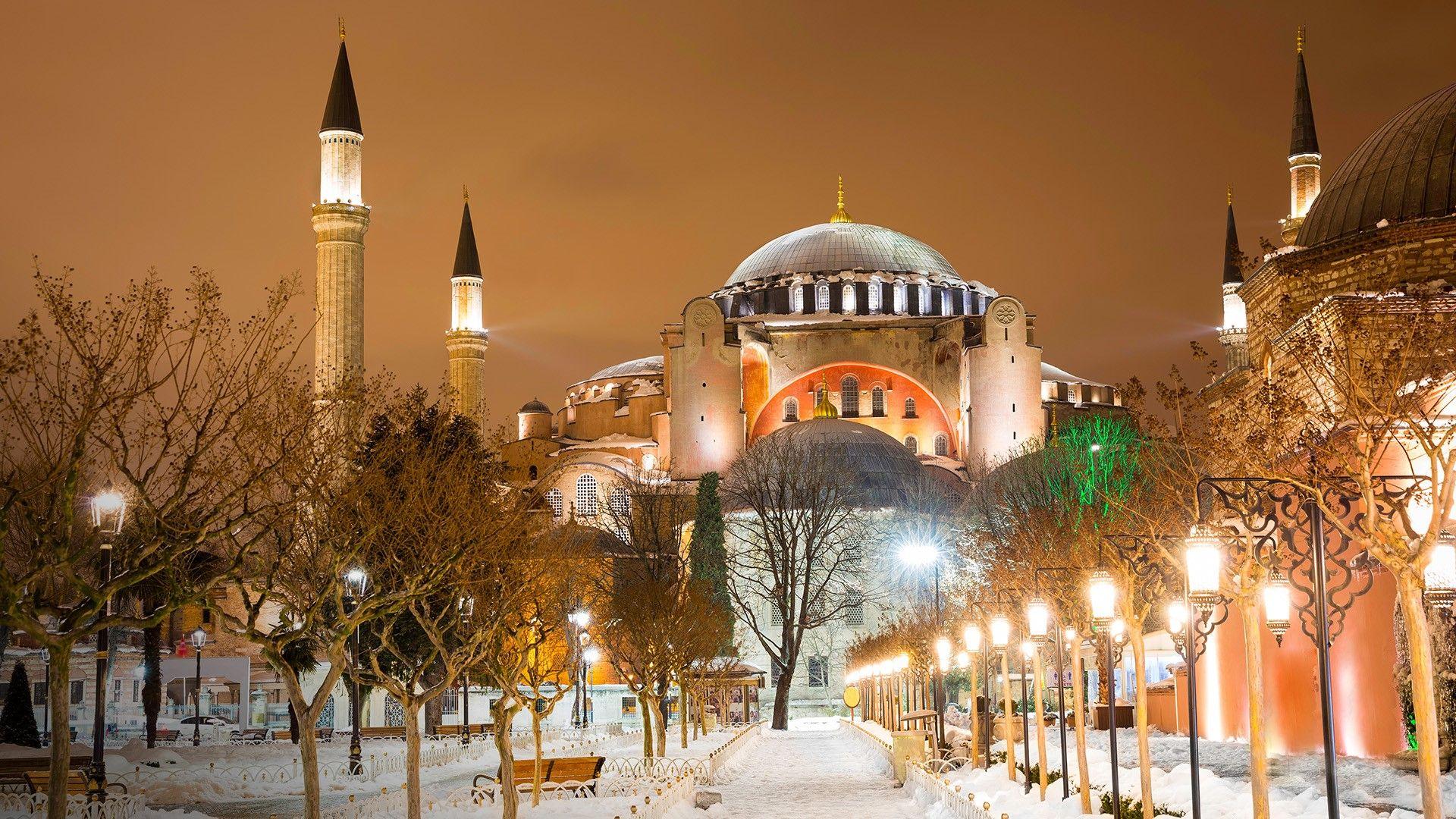 Istanbul Winter Wallpapers - Top Free Istanbul Winter Backgrounds ...