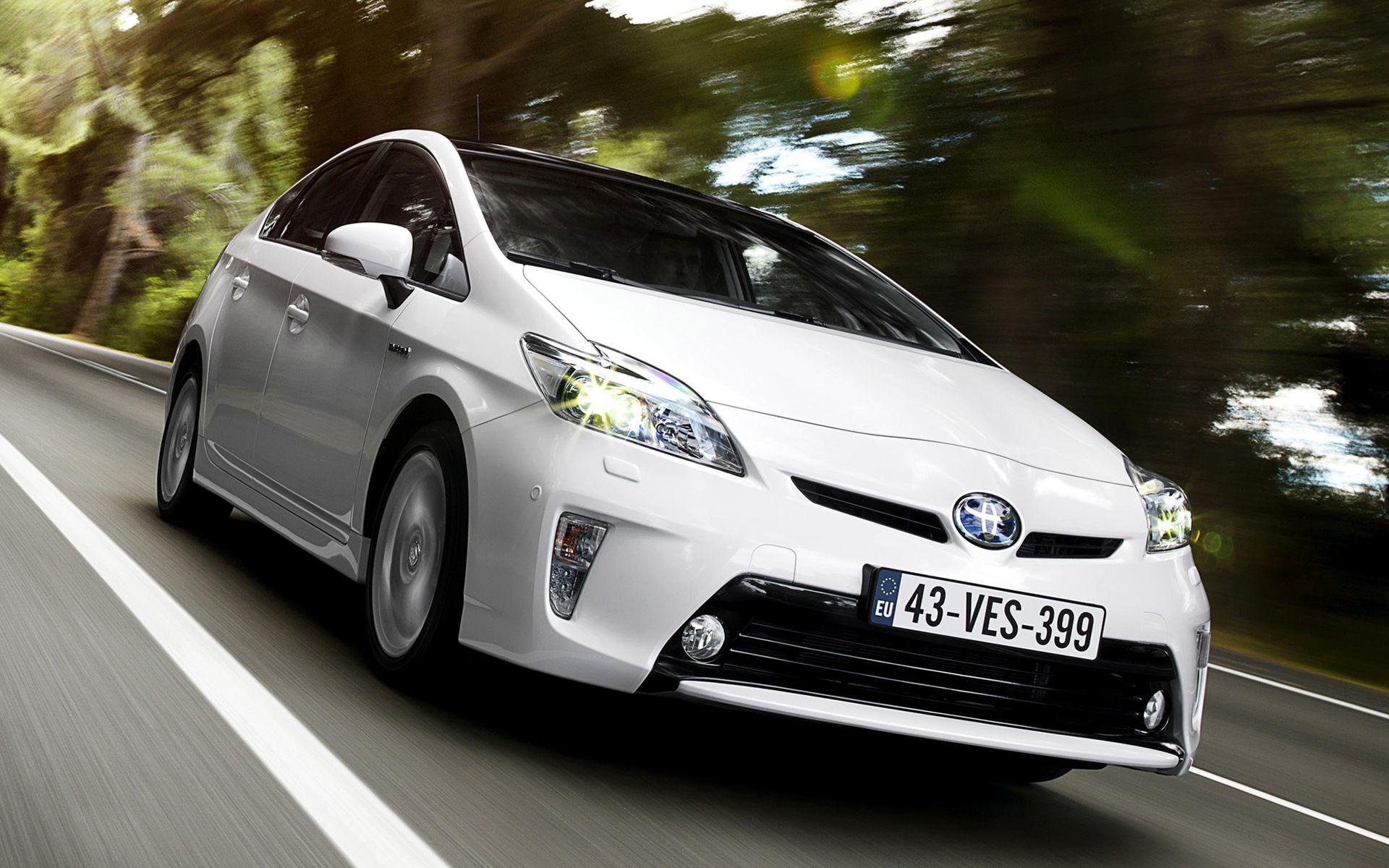 Toyota Prius Wallpapers - Top Free Toyota Prius Backgrounds ...