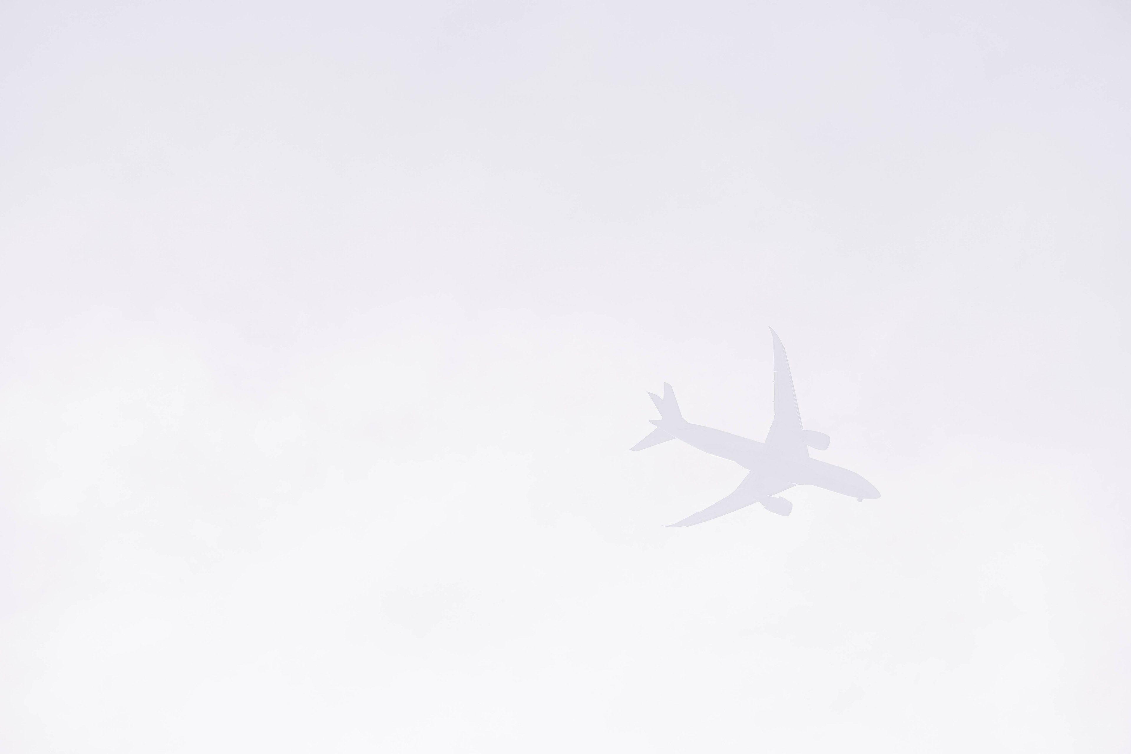 White Plane Wallpapers - Top Free White Plane Backgrounds - WallpaperAccess