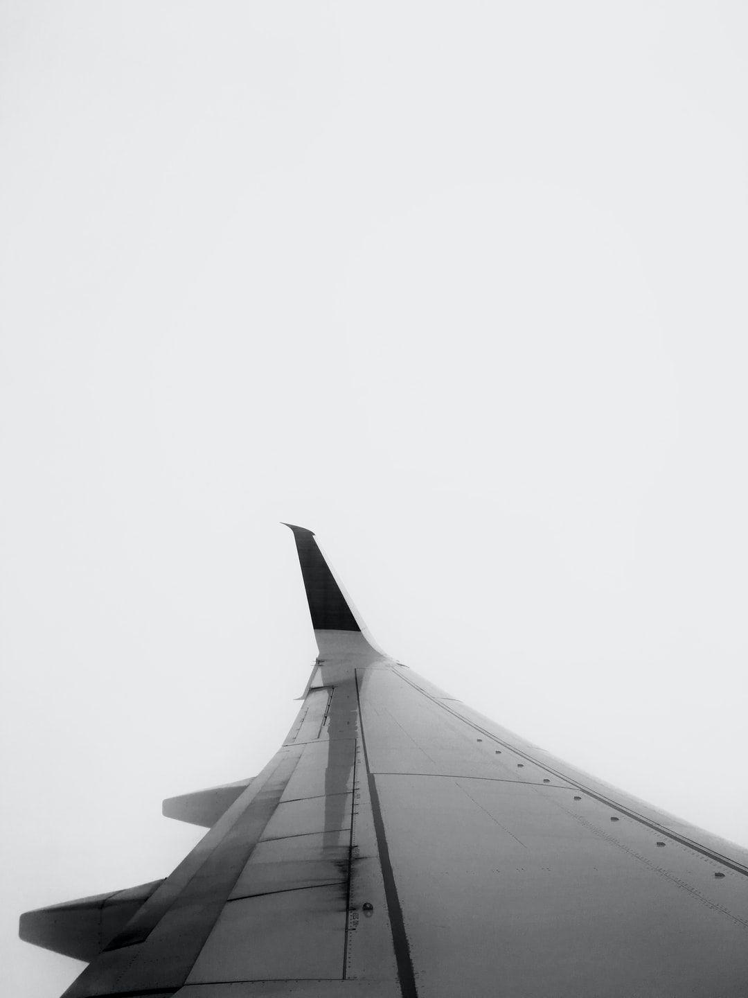 White Plane Wallpapers - Top Free White Plane Backgrounds - WallpaperAccess