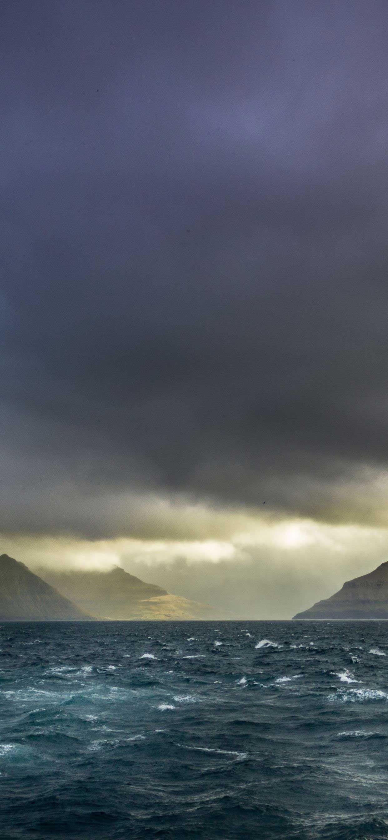 Bad Weather iPhone Wallpapers - Top Free Bad Weather iPhone Backgrounds ...