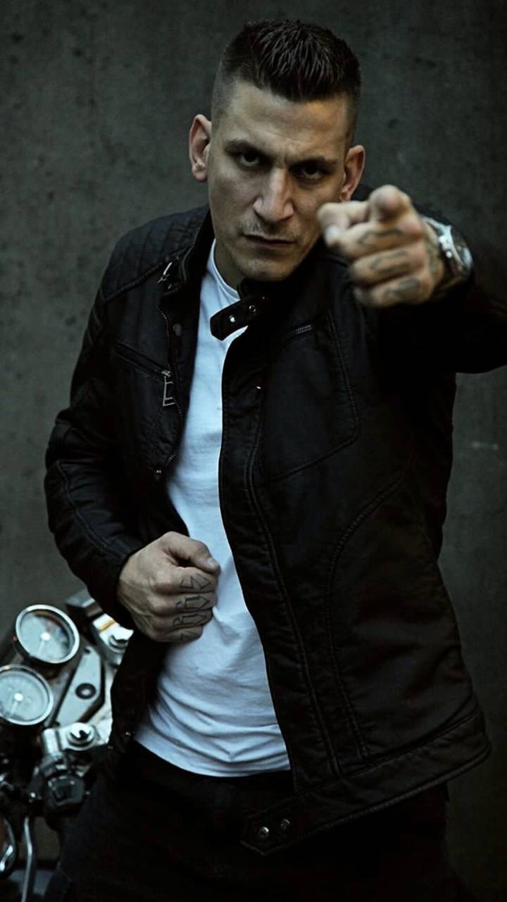 Gzuz Wallpapers - Top Free Gzuz Backgrounds - WallpaperAccess