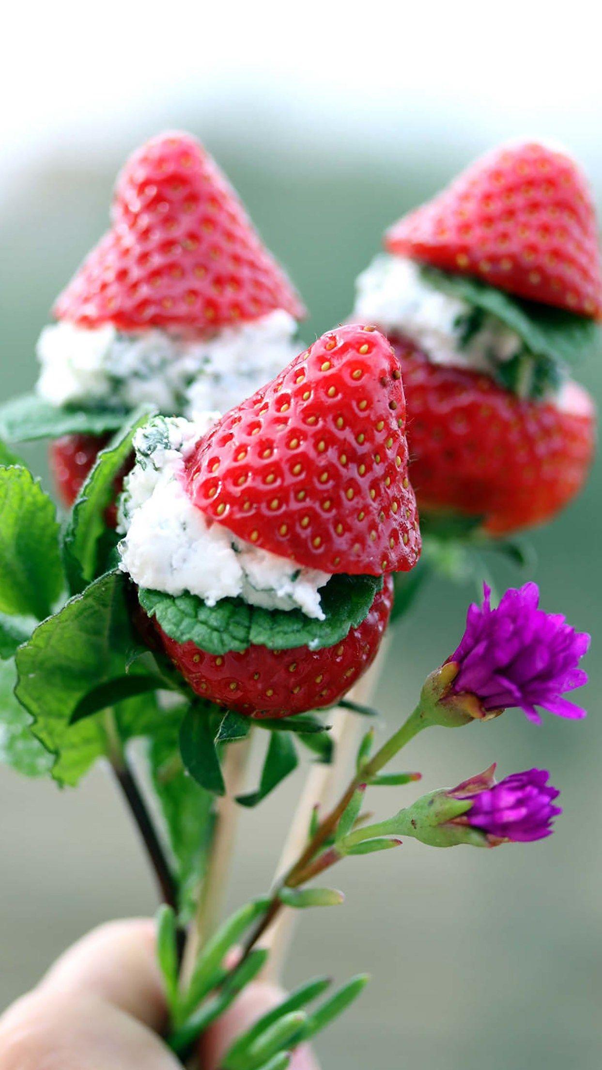 Strawberry iPhone Wallpapers - Top Free Strawberry iPhone Backgrounds ...