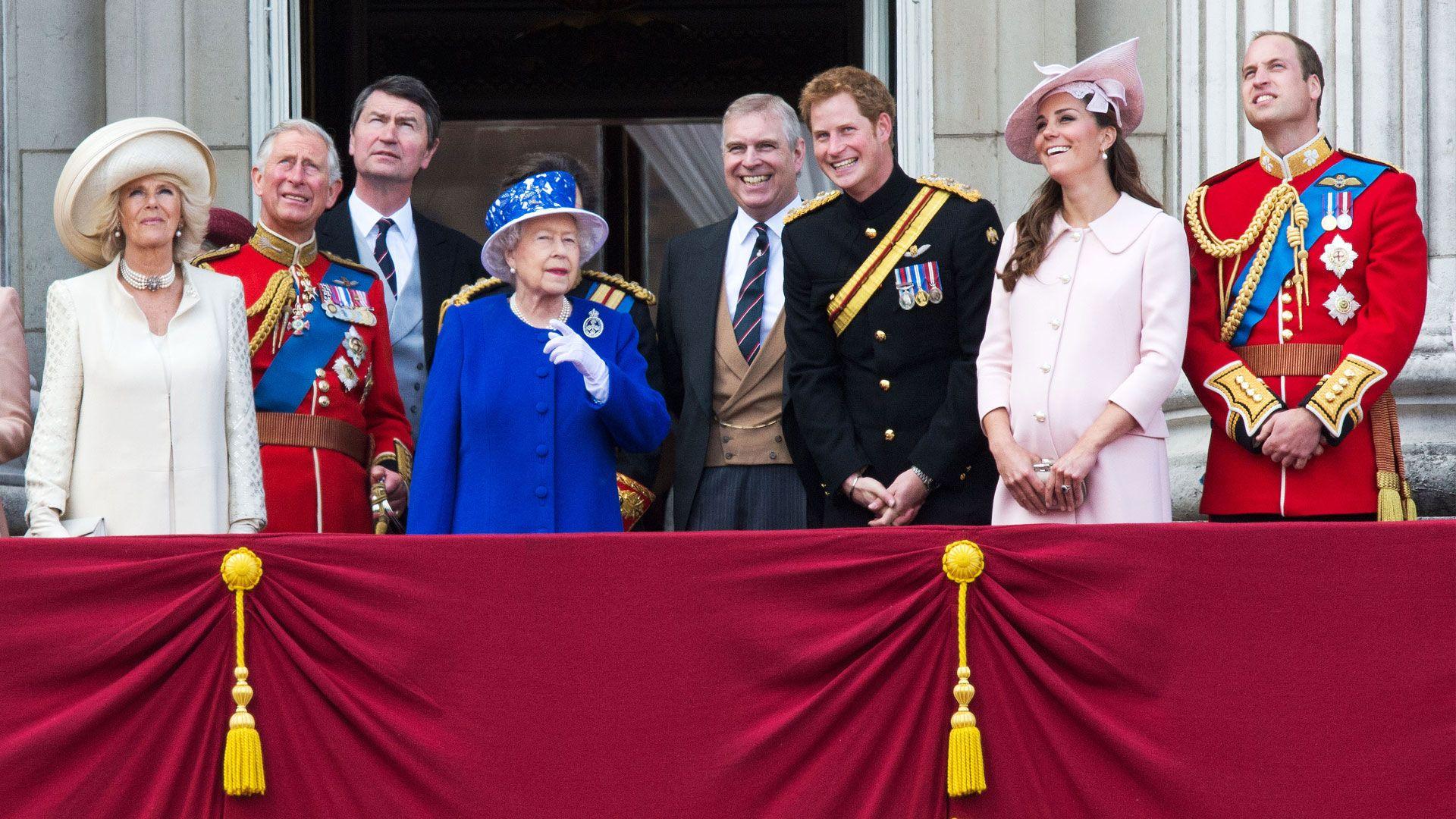 Monarchy Wallpapers - Top Free Monarchy Backgrounds - WallpaperAccess