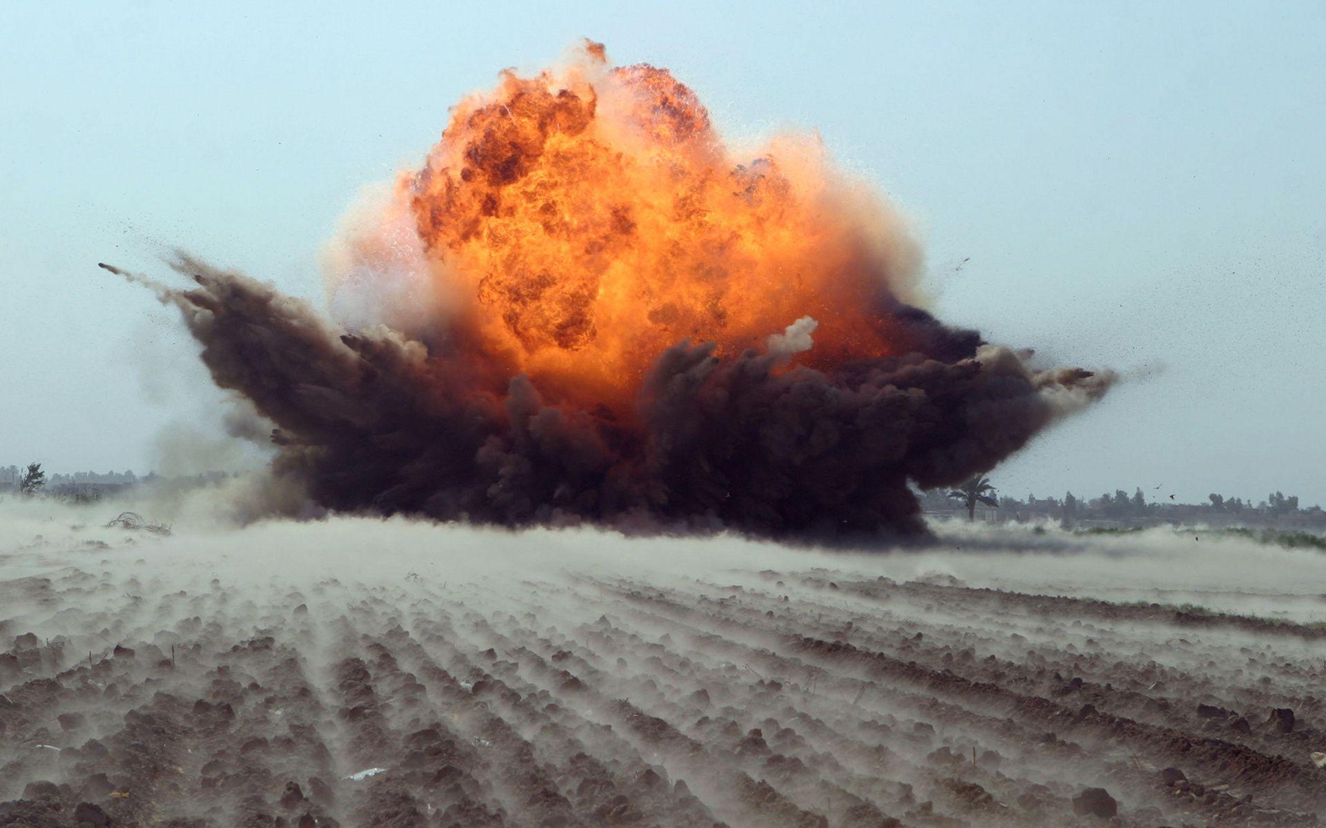 Military Explosions Wallpapers - Top Free Military Explosions ...