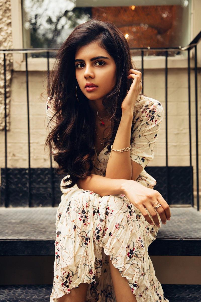 Kalyani Priyadarshan HD Wallpapers - Top Free Kalyani Priyadarshan HD ...