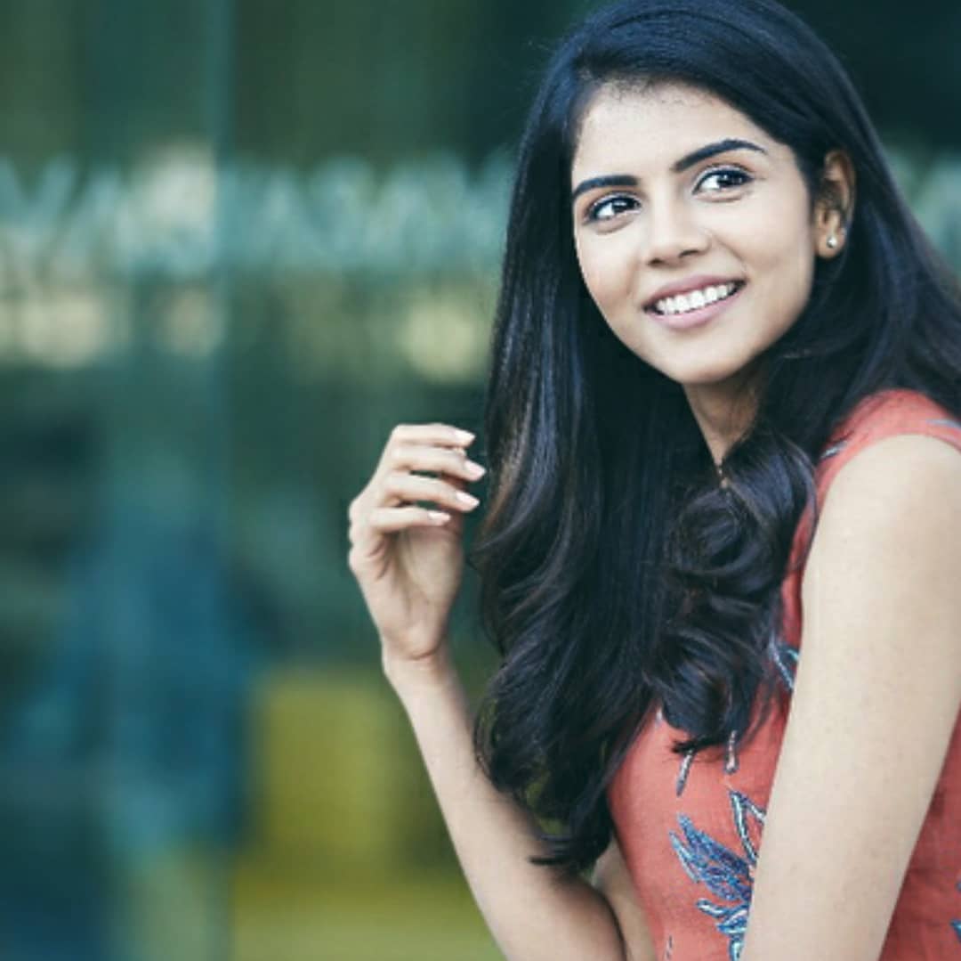 Kalyani Priyadarshan HD Wallpapers - Top Free Kalyani Priyadarshan HD ...