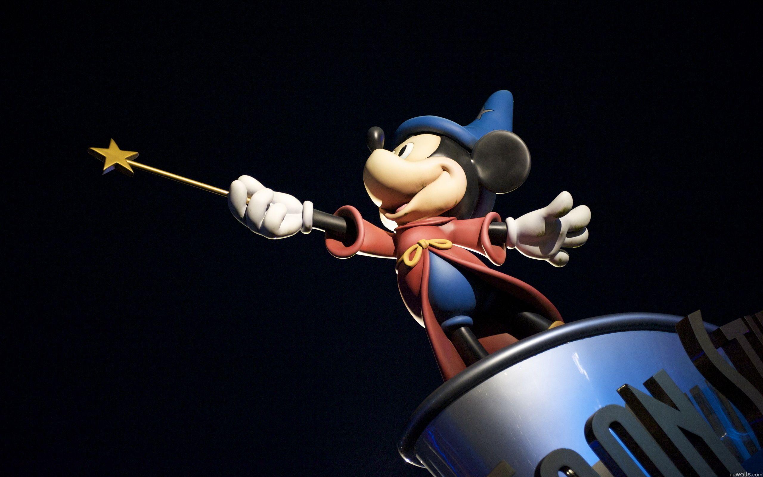 Mickey Mouse Fall Desktop Wallpapers - Top Free Mickey Mouse Fall ...