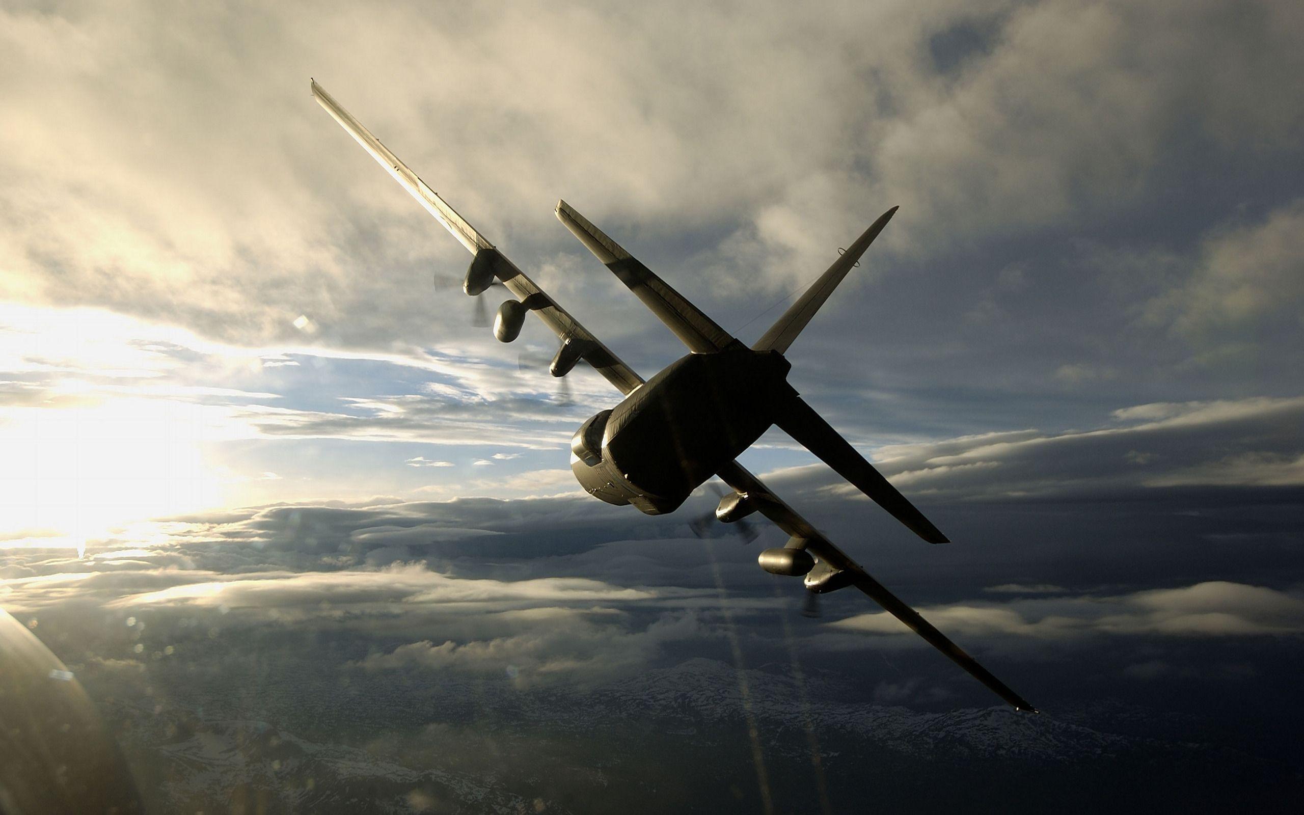 Cargo Plane Wallpapers - Top Free Cargo Plane Backgrounds - WallpaperAccess