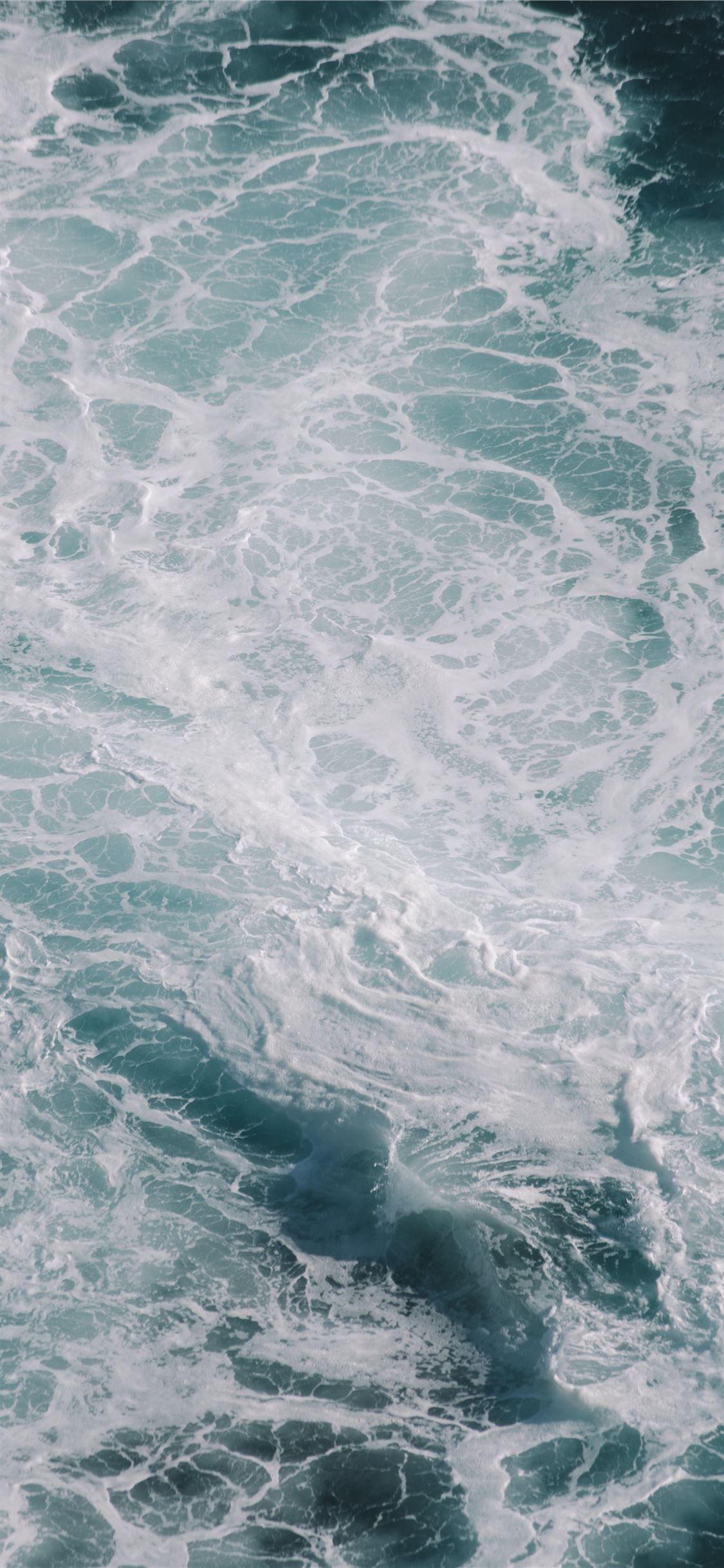 Gray Water Wallpapers - Top Free Gray Water Backgrounds - WallpaperAccess