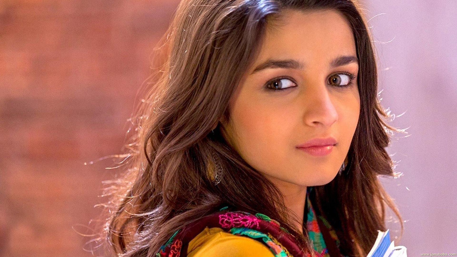 Alia Bhatt 4K Wallpapers - Top Free Alia Bhatt 4K Backgrounds ...