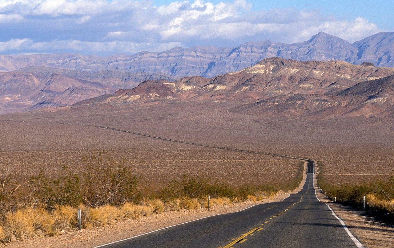 Lonely Road Wallpapers - Top Free Lonely Road Backgrounds - WallpaperAccess