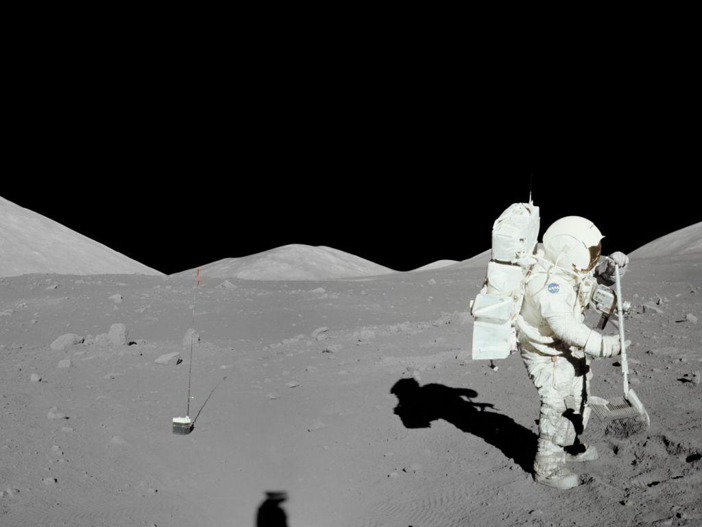 Apollo Astronaut Wallpapers - Top Free Apollo Astronaut Backgrounds ...