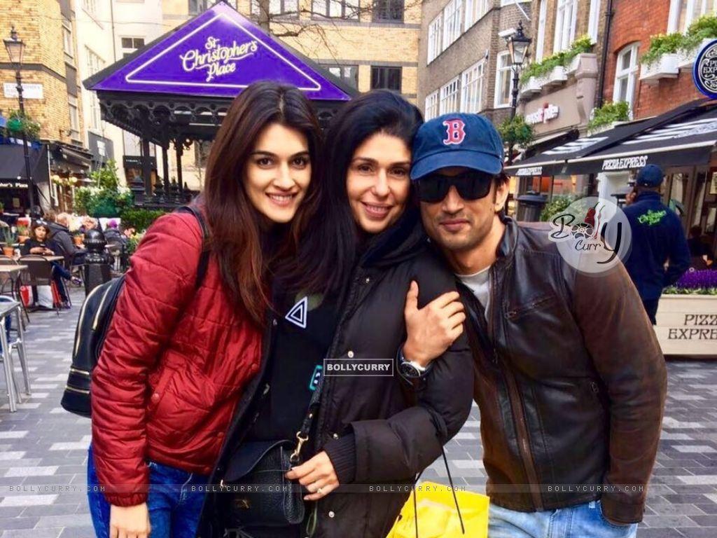 Raabta Wallpapers - Top Free Raabta Backgrounds - WallpaperAccess