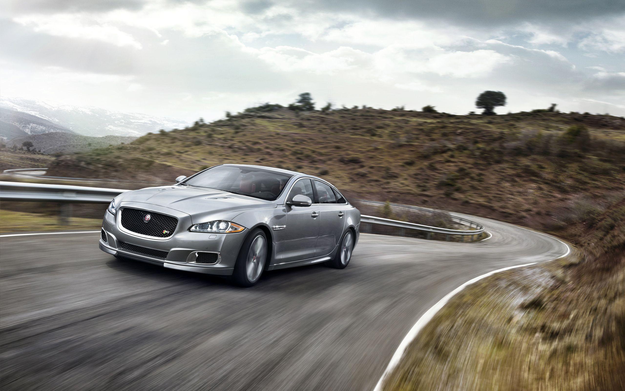 Sedan Cars Wallpapers - Top Free Sedan Cars Backgrounds - WallpaperAccess