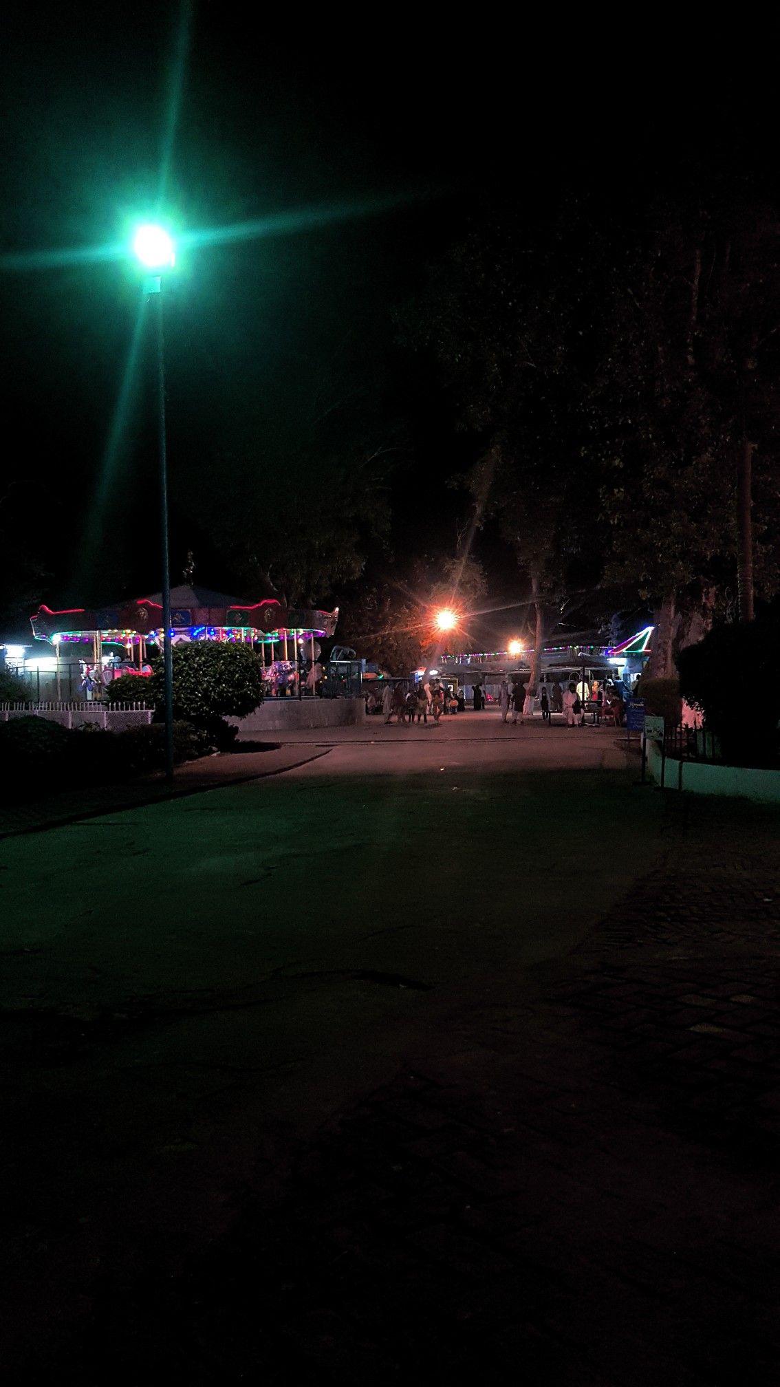 Street Life Wallpapers - Top Free Street Life Backgrounds - WallpaperAccess